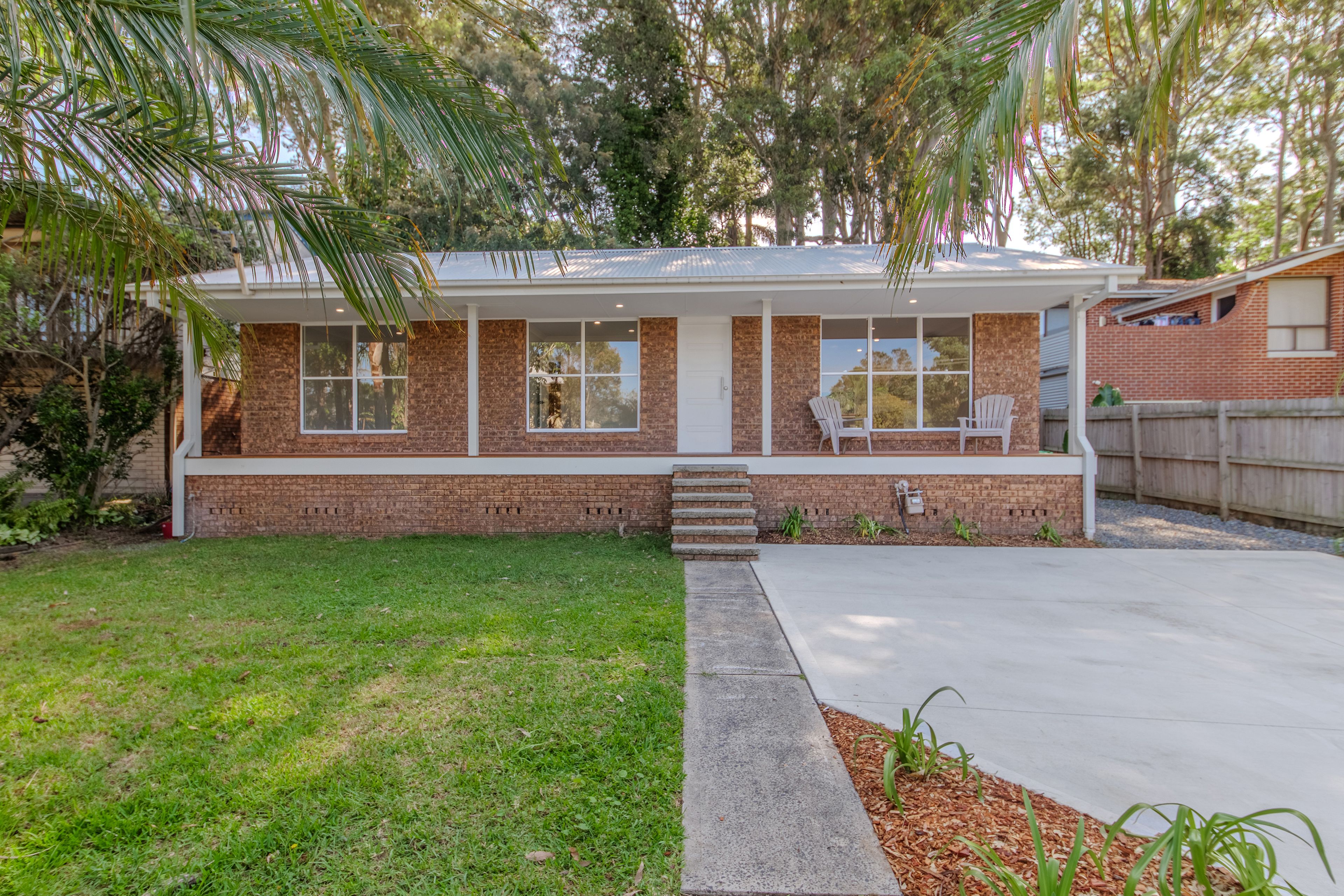 Ray White Berkeley Vale