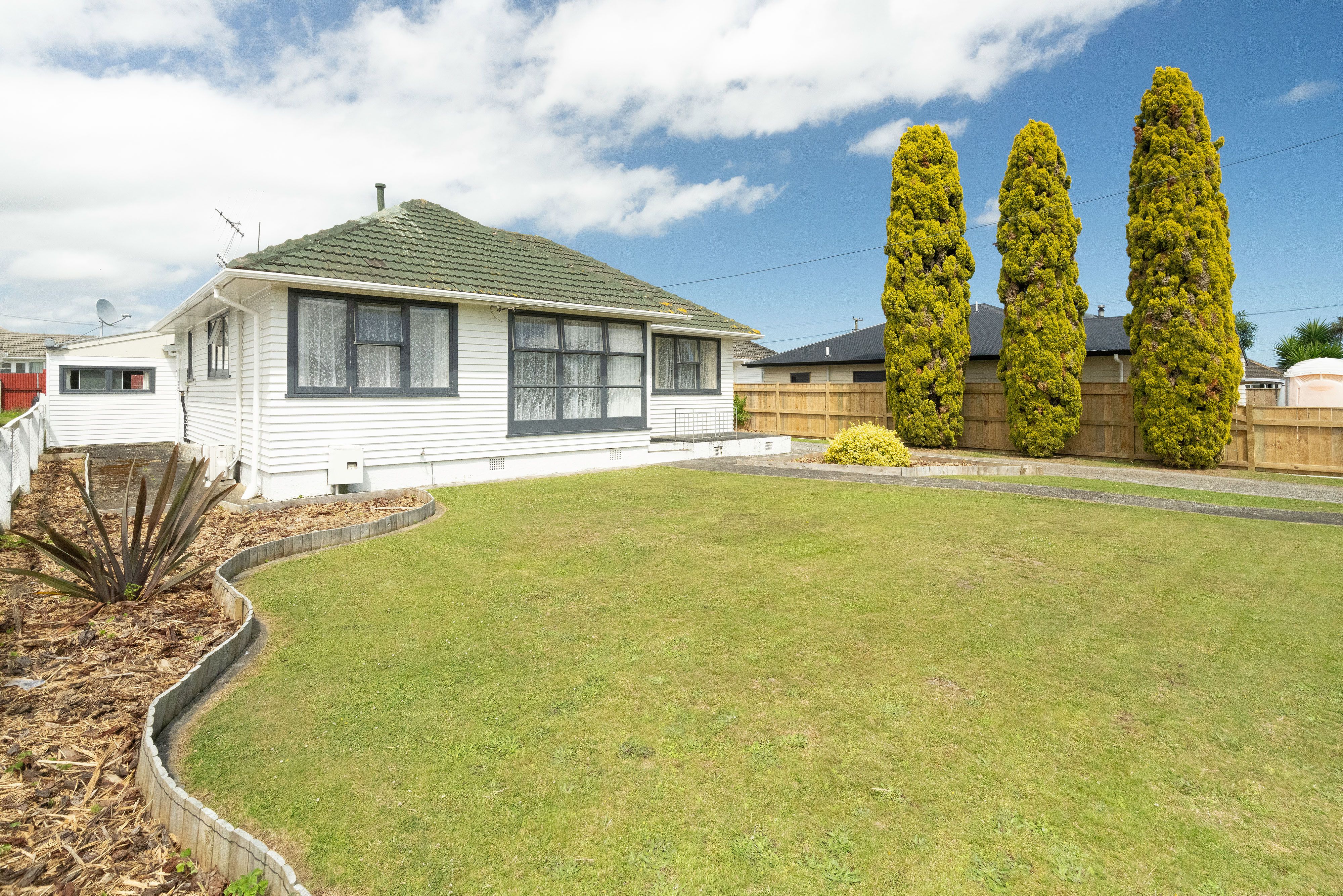44 Power Street, Levin, Horowhenua District 5510 - Sold House - Ray ...