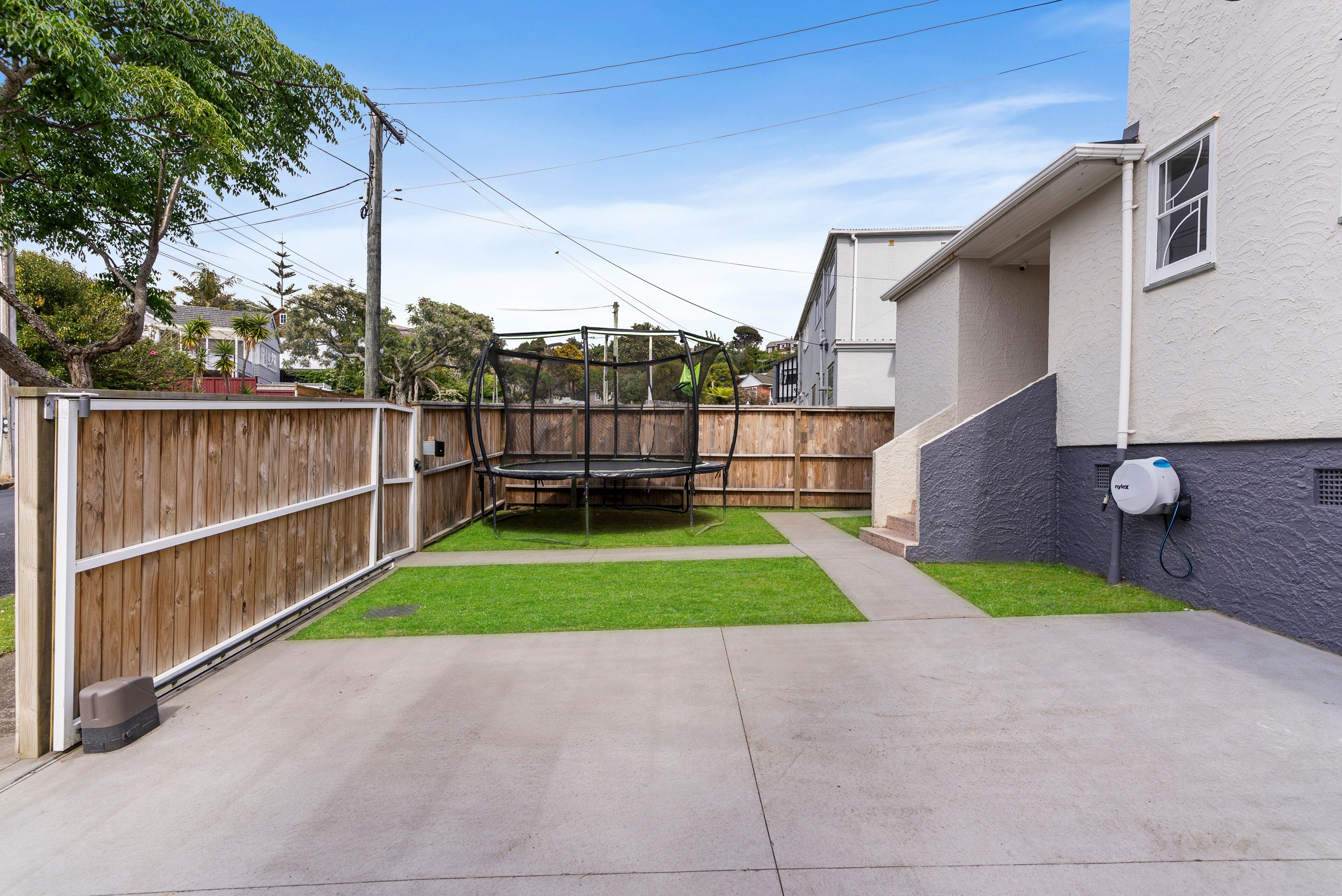 31 Konini Road, Greenlane, Auckland City 1051 - Sold House - Ray White ...