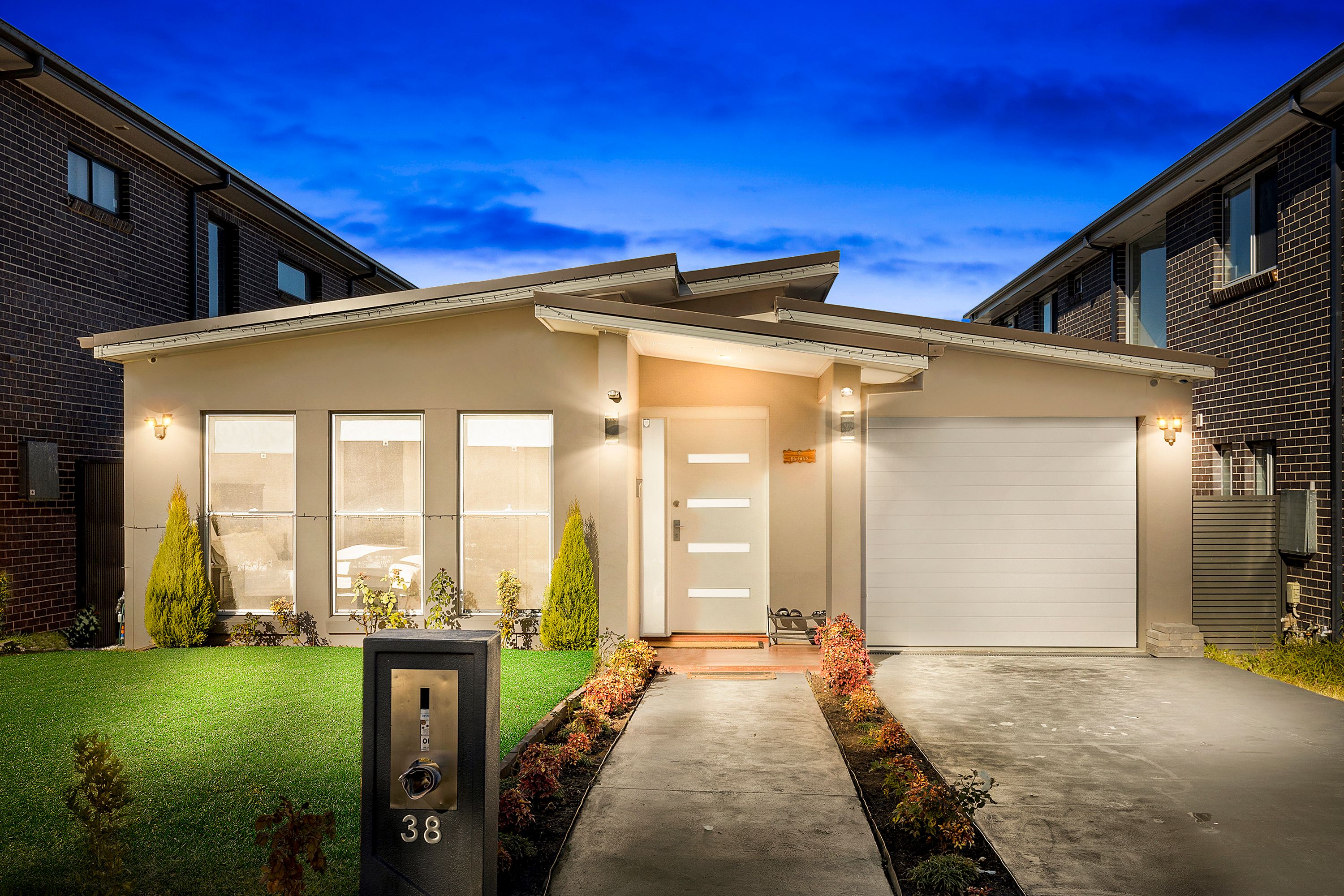 38 Liddiard Street, Ropes Crossing, NSW 2760 - Sold House - Ray White ...