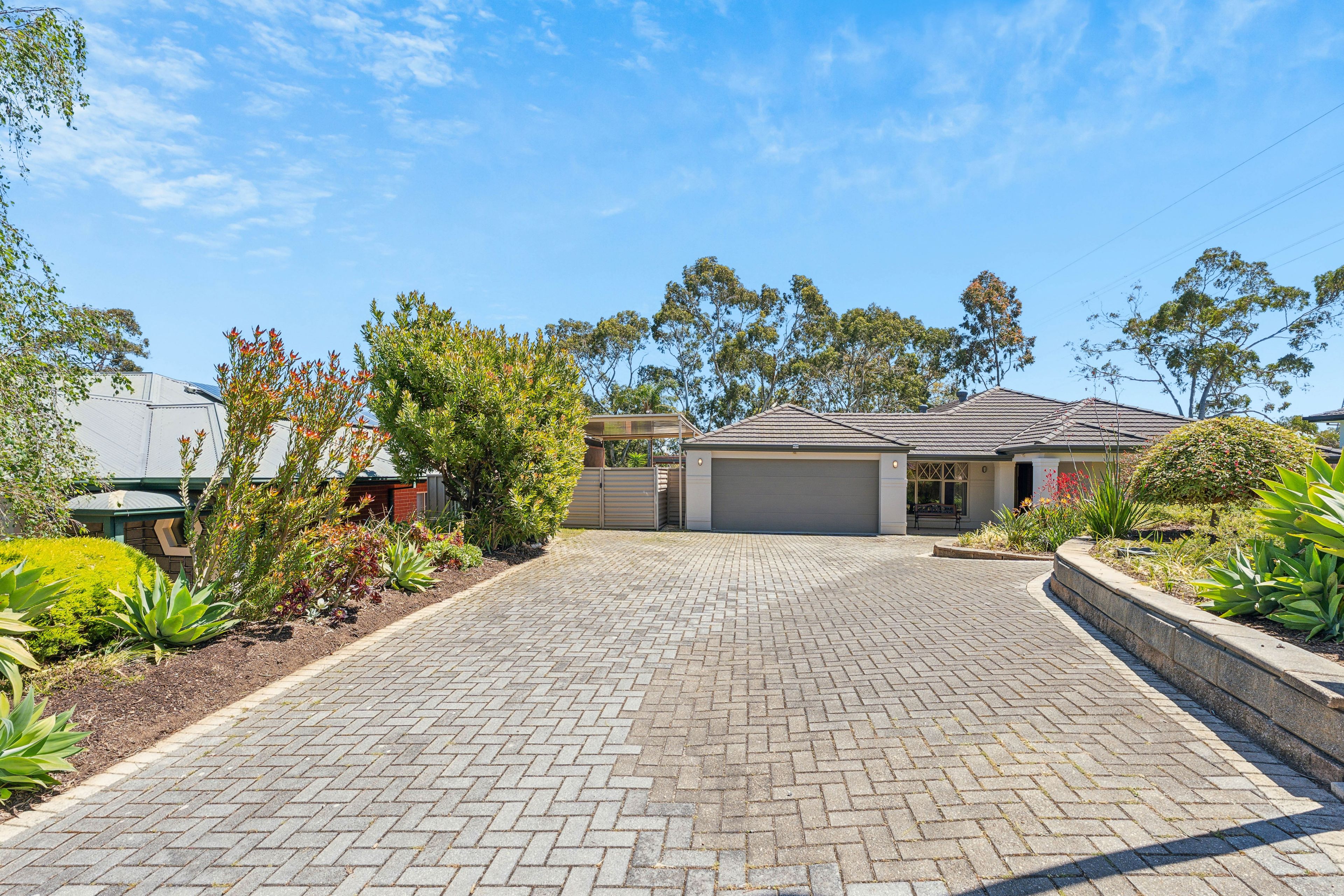 4 Ashridge Court, Aberfoyle Park, SA – Home For Sale • Ray White