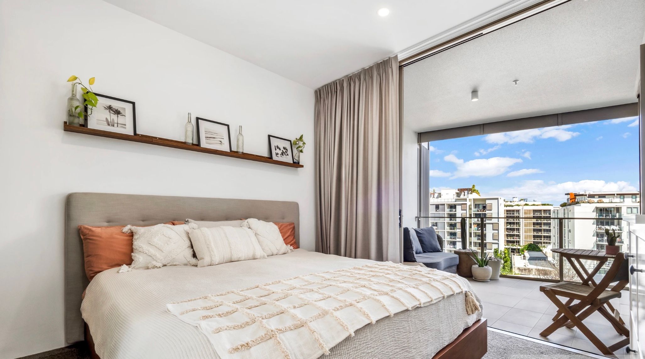 30204/9 Pidgeon Close, West End, QLD 4101 - Unit for Rent - Ray White ...