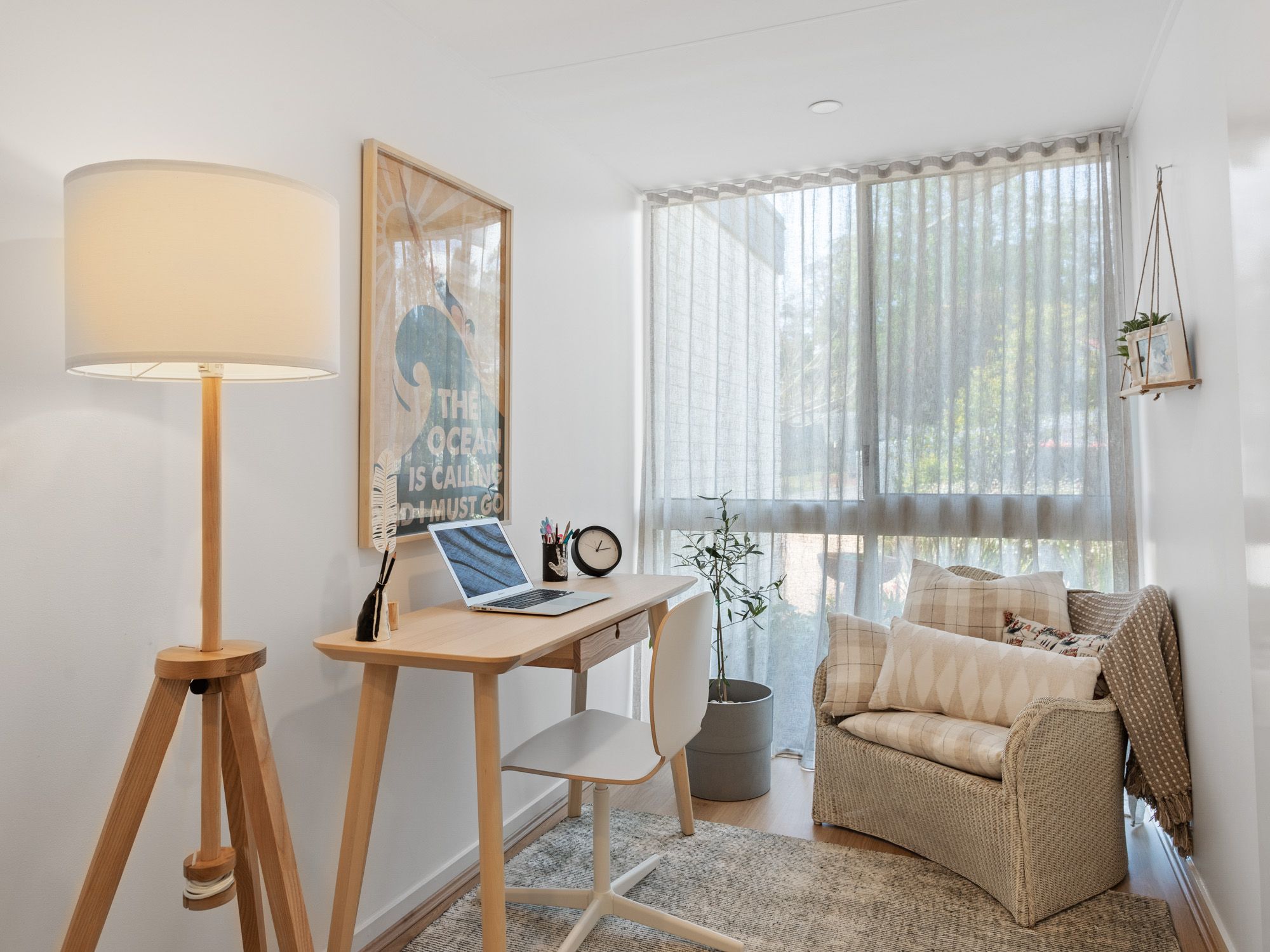 22 Griffith Street, Tamborine Mountain, QLD 4272 - Sold House - Ray ...