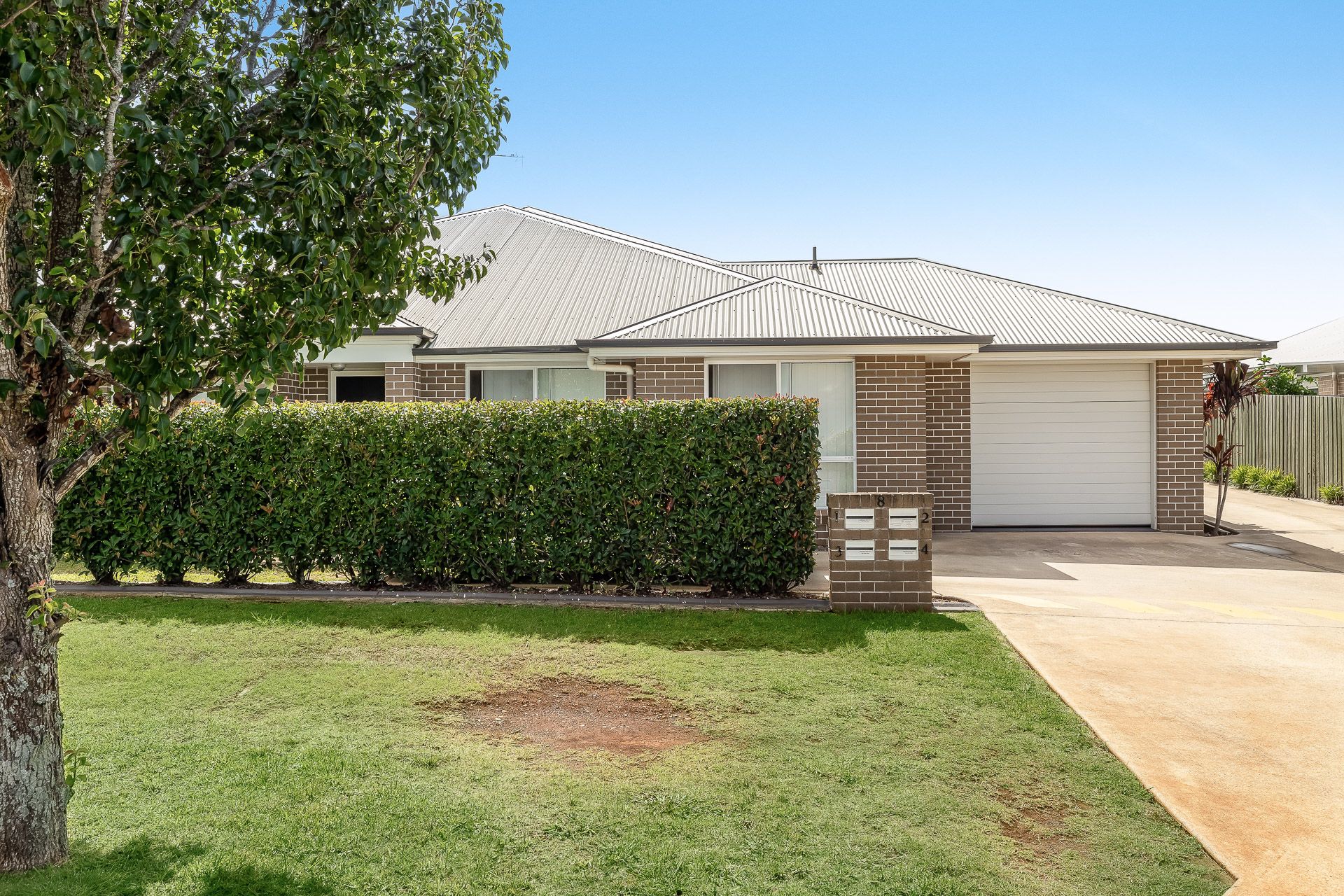 2/8 Alexander Avenue, Highfields, QLD 4352 - Sold Unit - Ray White ...