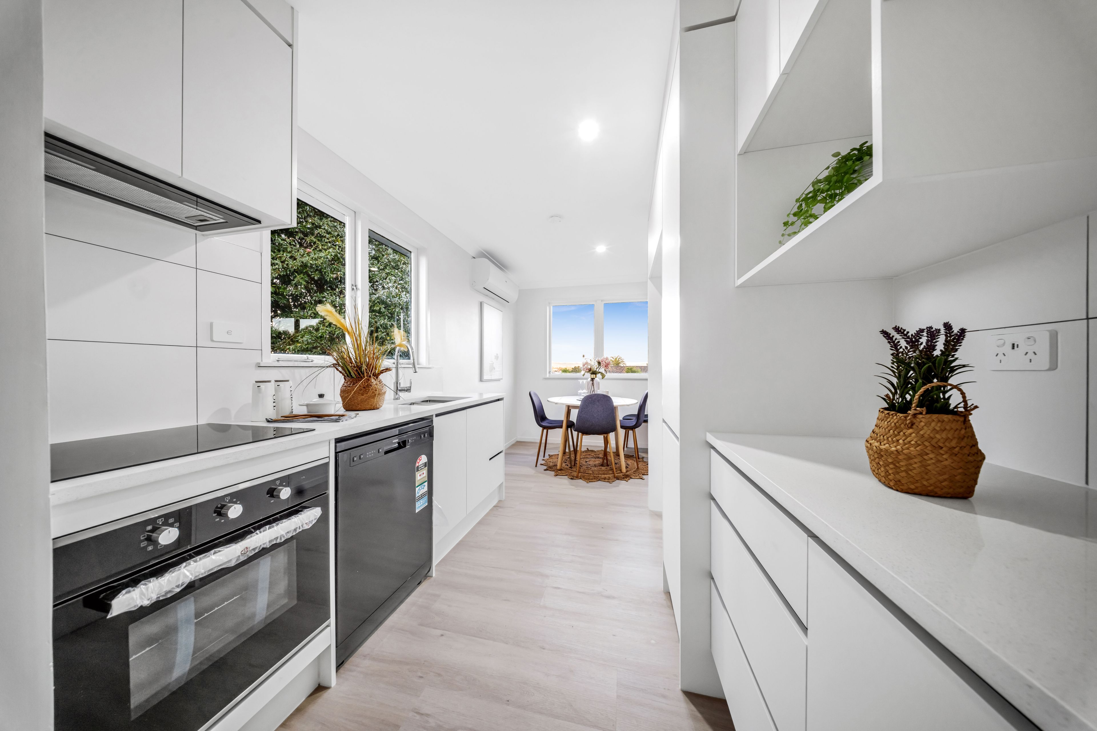 6 Frangipani Avenue, Manurewa, Manukau City 2102 - Sold House - Ray ...