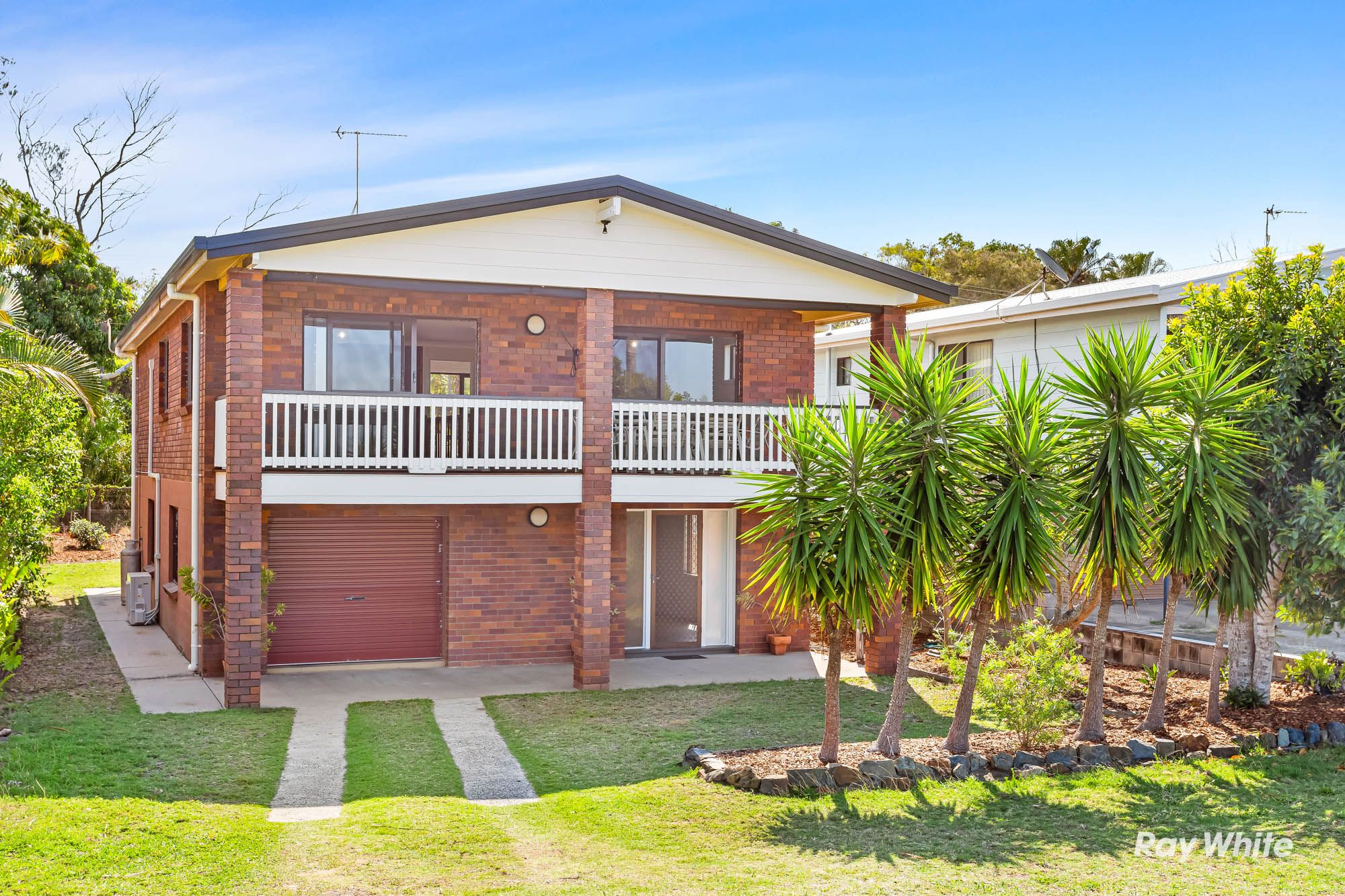 918 Scenic Highway, Kinka Beach, QLD 4703 - Sold House - Ray White Yeppoon