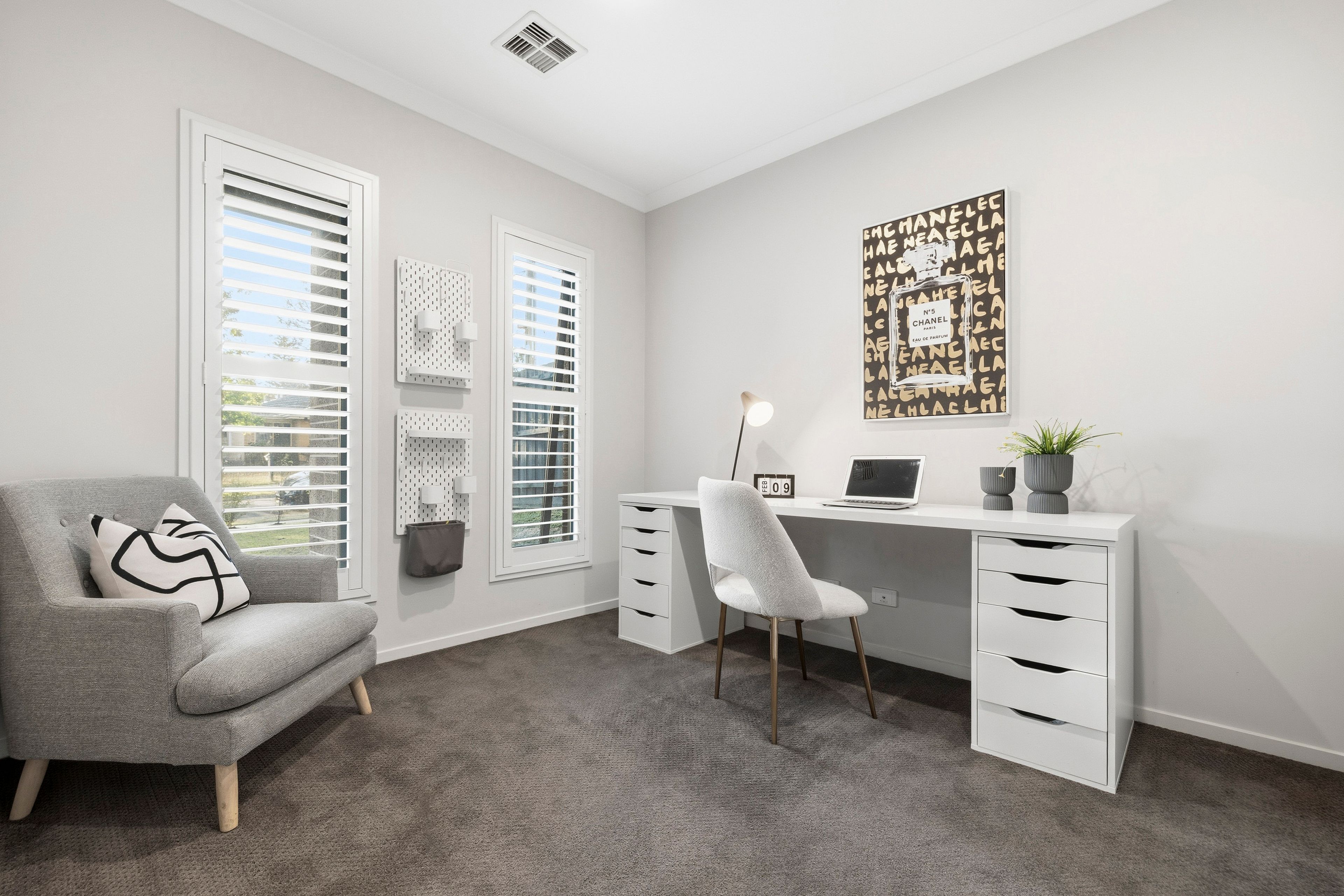 10 King Parade, Knoxfield, VIC 3180 - Sold House - Ray White Wantirna