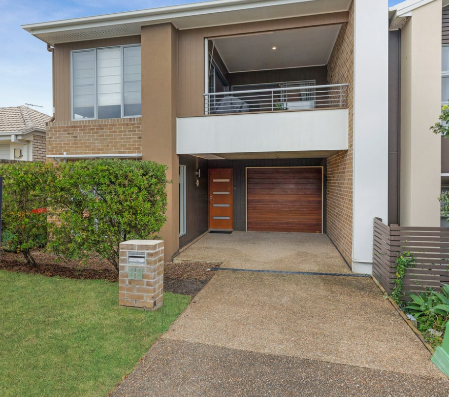 23 Hookes Terrace, Springfield Lakes, QLD 4300 - Leased House - Ray ...