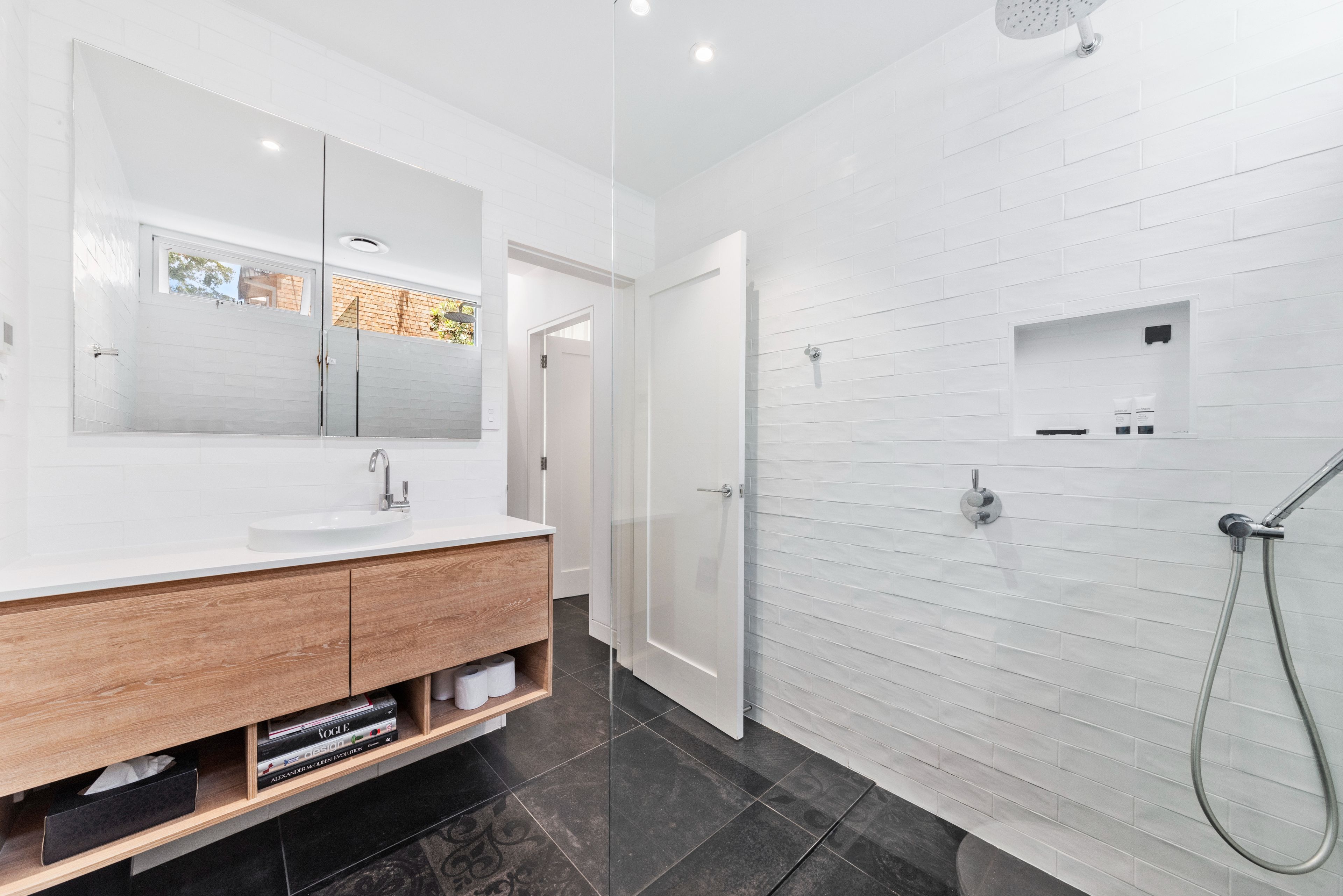 36a Colin Street, Cammeray, NSW 2062 - Leased Flat - Ray White Lower North Shore Group