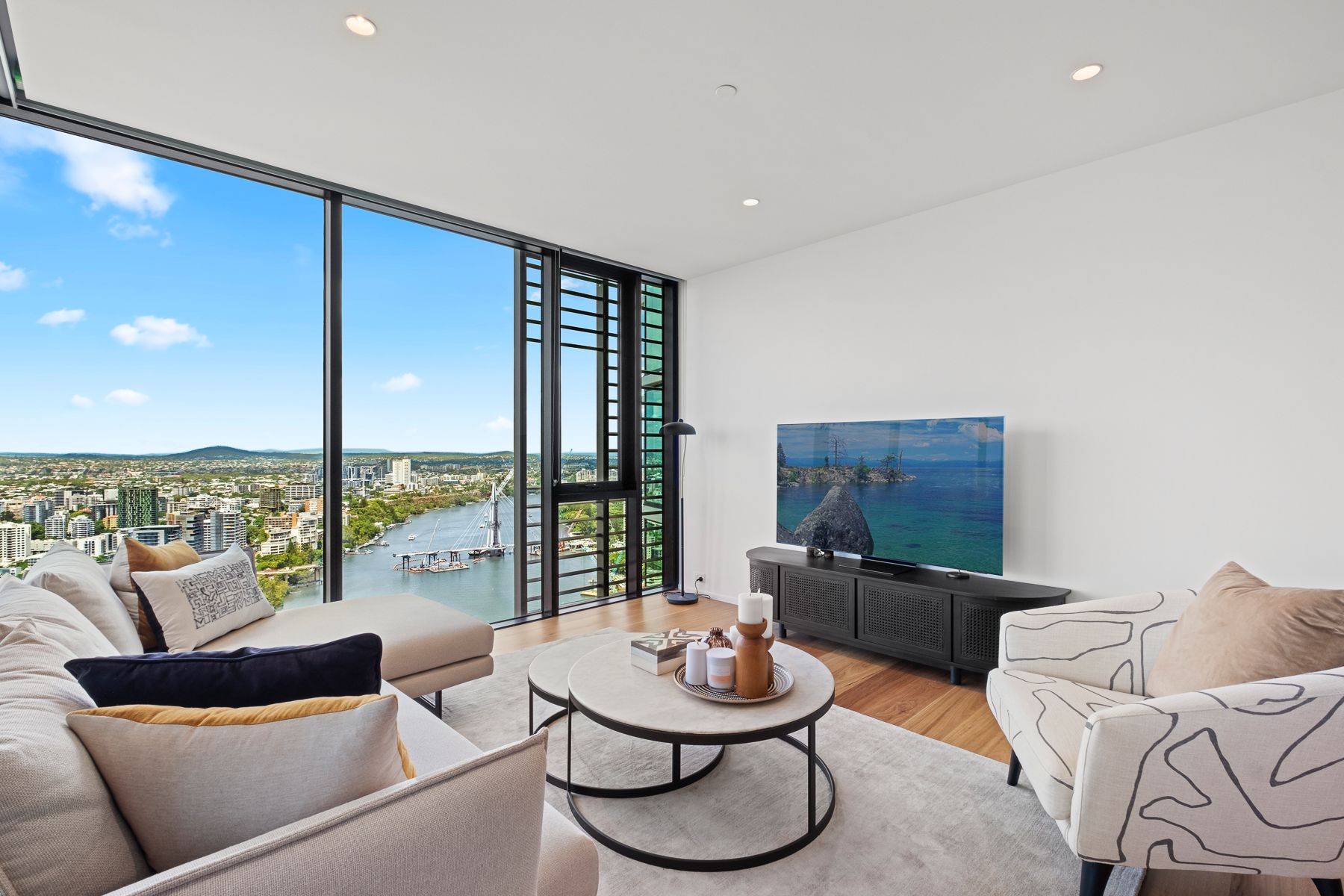 3304/443 Queen Street, Brisbane City, QLD 4000 - Sold Apartment - Ray White Inner Brisbane ...