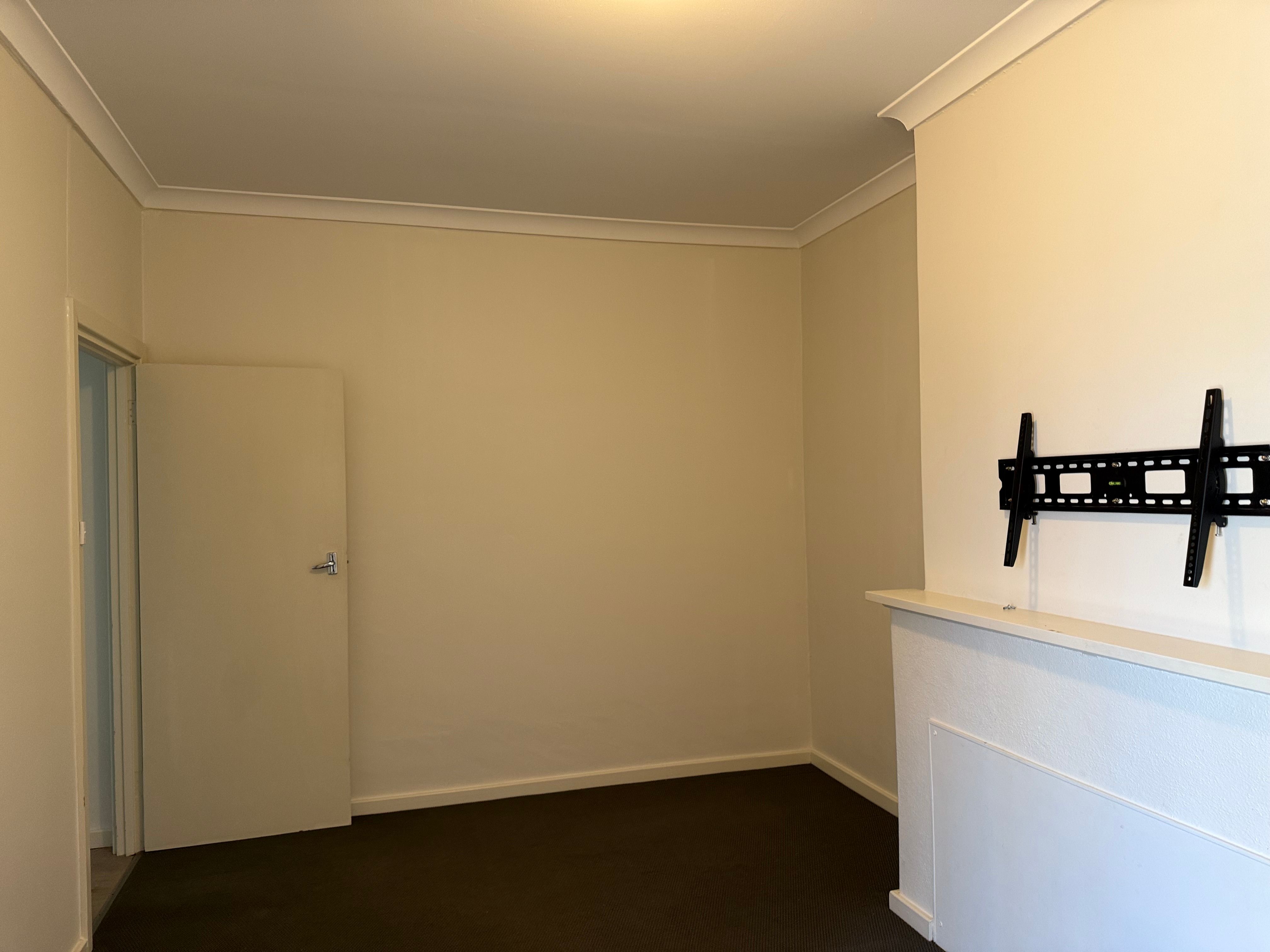 40 Prince Street, Wallaroo, SA 5556 - Leased DuplexSemi-detached - Ray ...