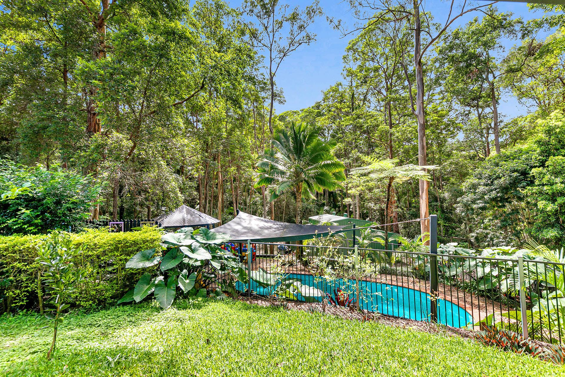 50-52 Trentbridge Court, Mount Nathan, QLD 4211 - Sold House - Ray ...