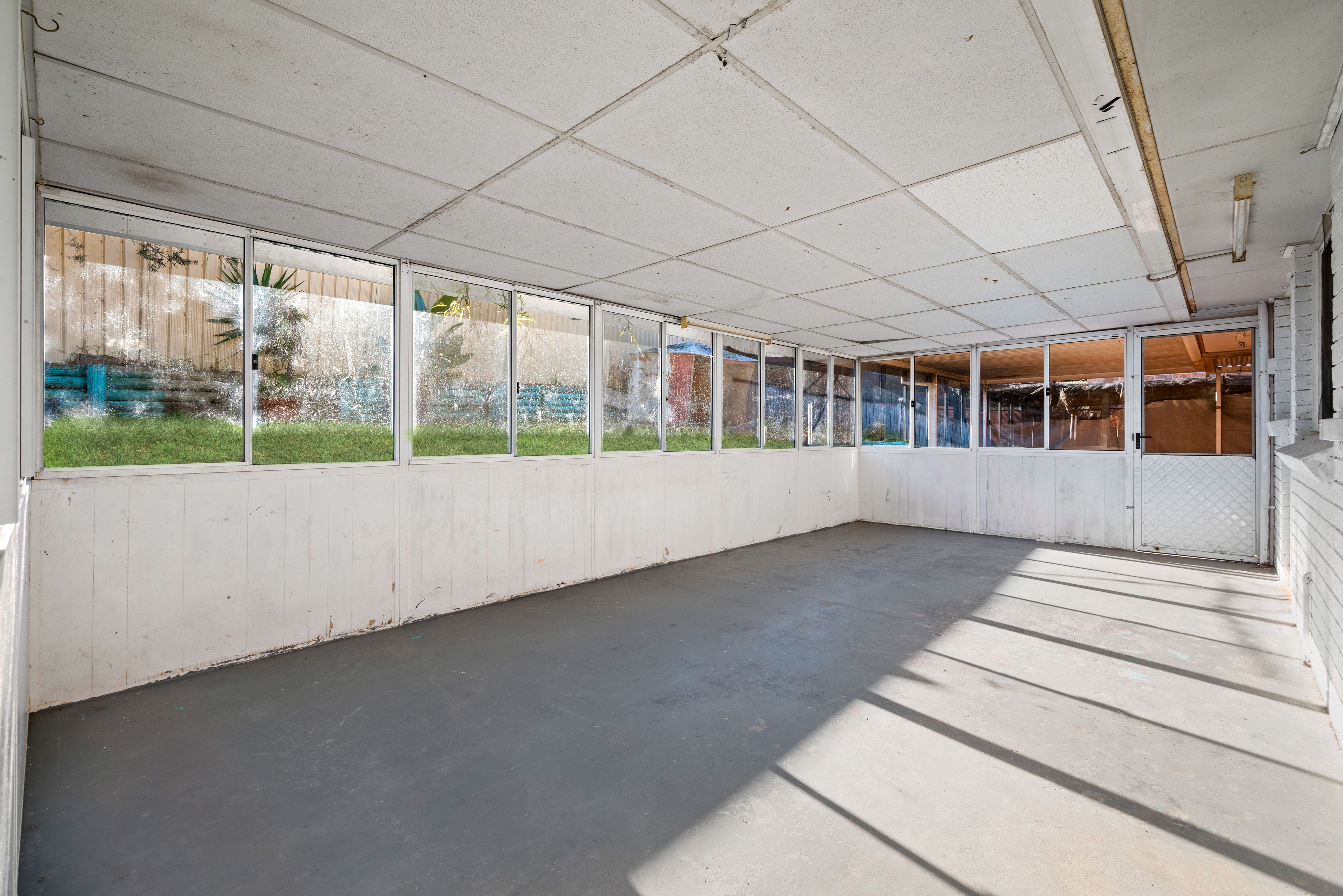 50 Jersey Parade, Minto, NSW 2566 - Sold House - Ray White Macarthur Group