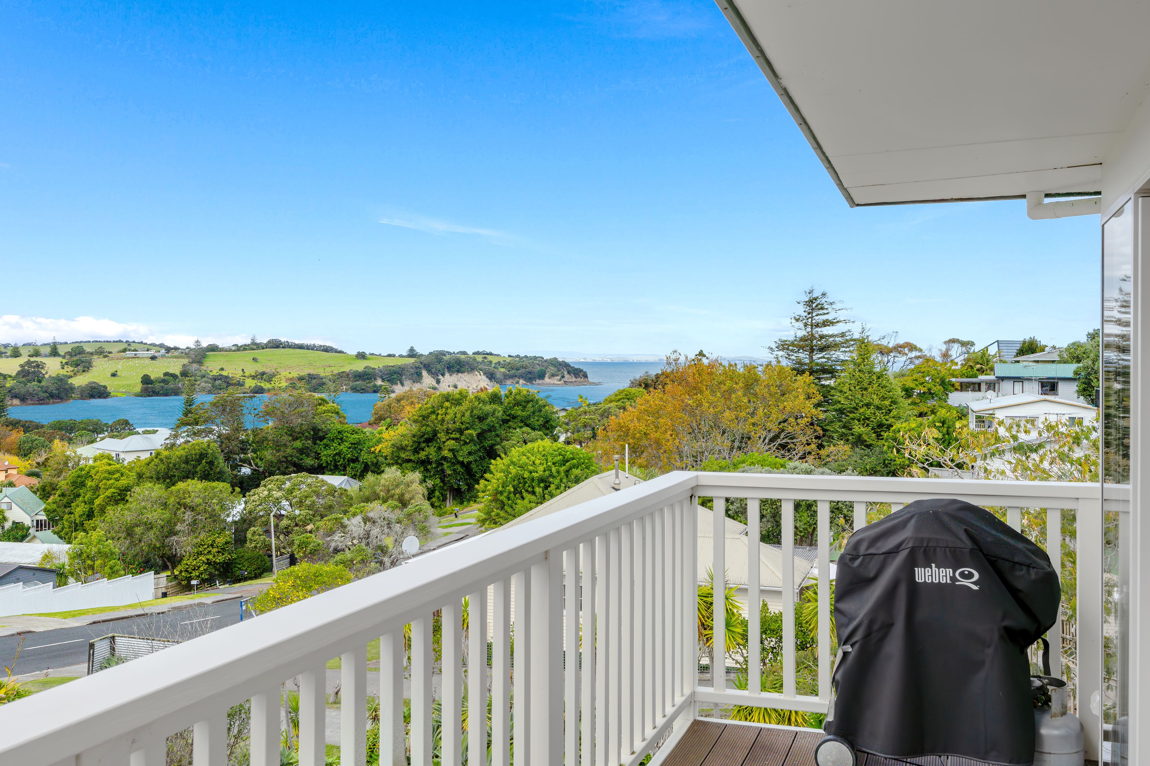 13 Everard Avenue, Army Bay, Rodney 0930 - Sold House - Ray White ...