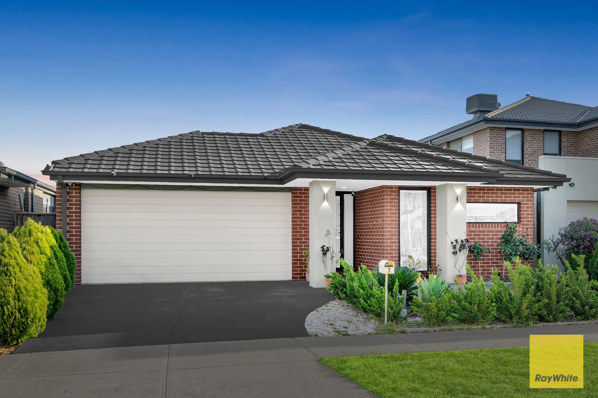 7 Weemala Grove, Werribee, VIC 3030 - Sold House - Ray White Tarneit