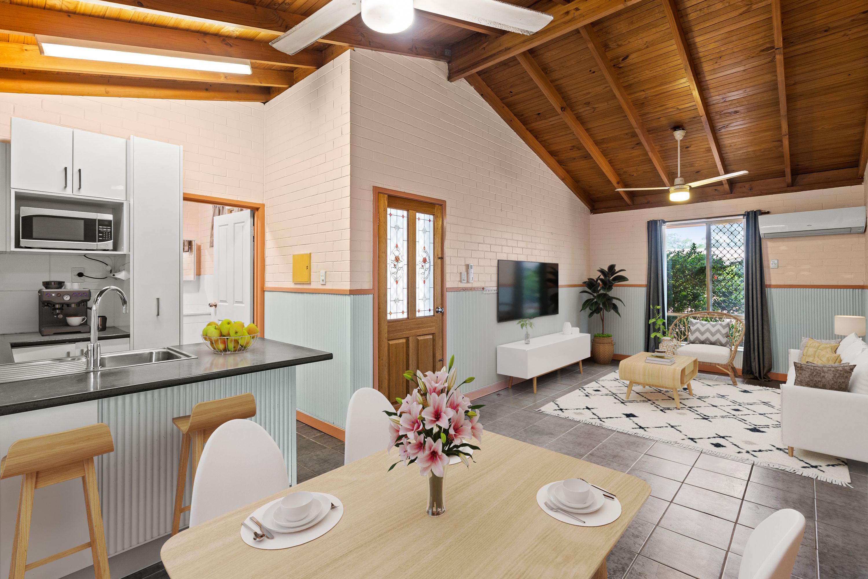 19/1 Charles Road, Cable Beach, WA 6726 - Sold Unit - Broome Real ...