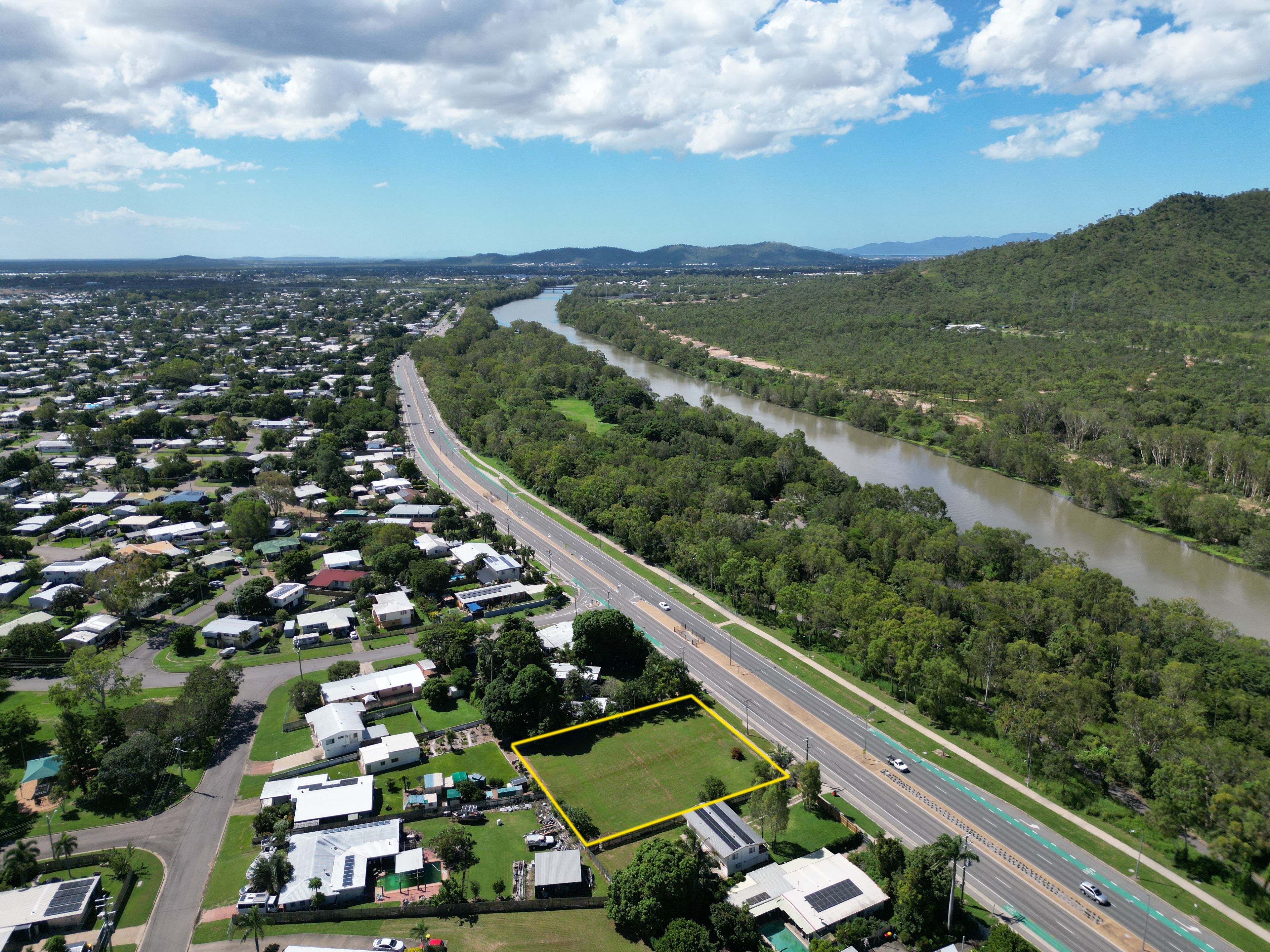 1091-1093 Riverway Drive, Rasmussen, QLD 4815 - Sold Land - Ray White ...