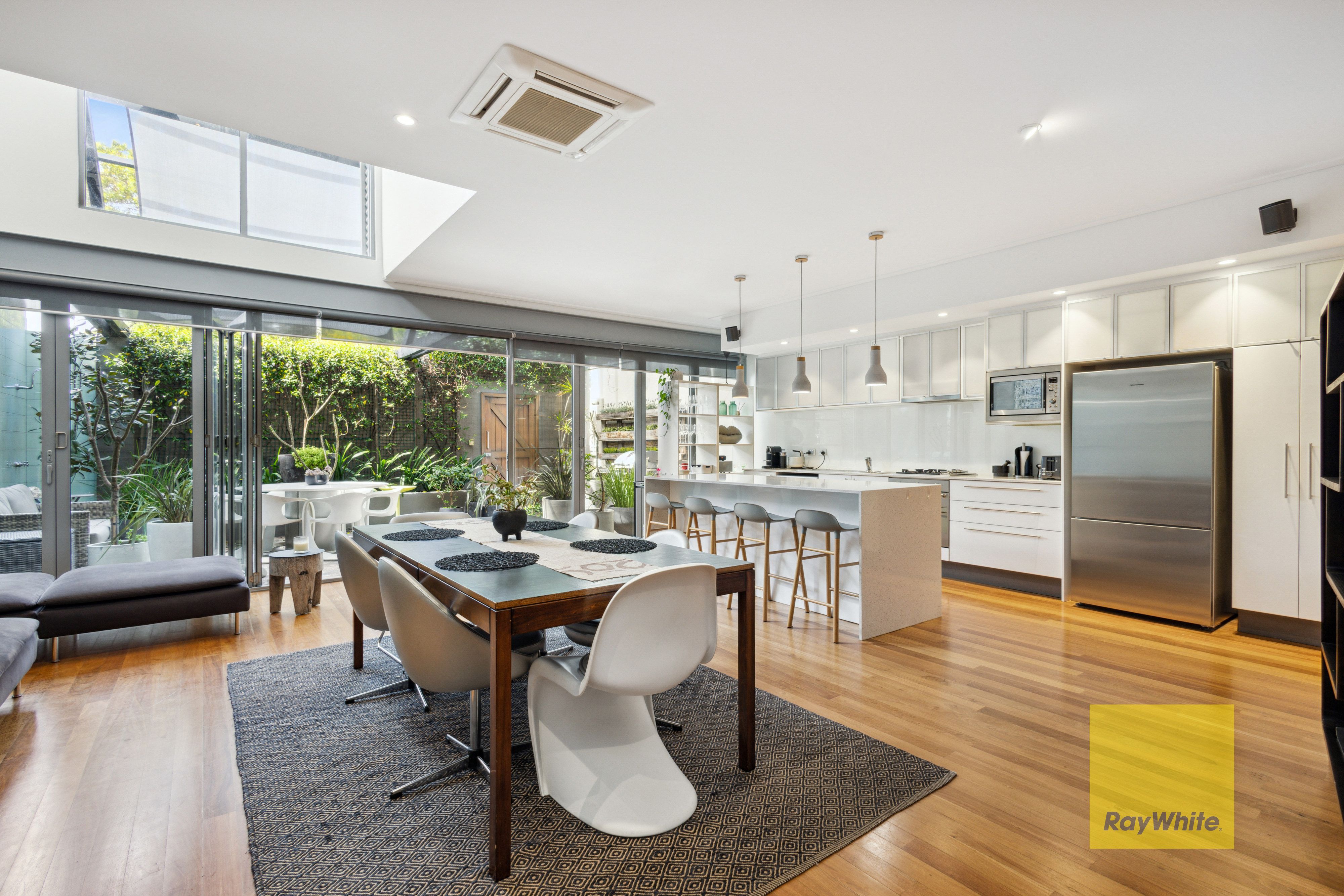 5/44 Barnfield Road, Claremont, WA 6010 - Sold Townhouse - Ray White ...