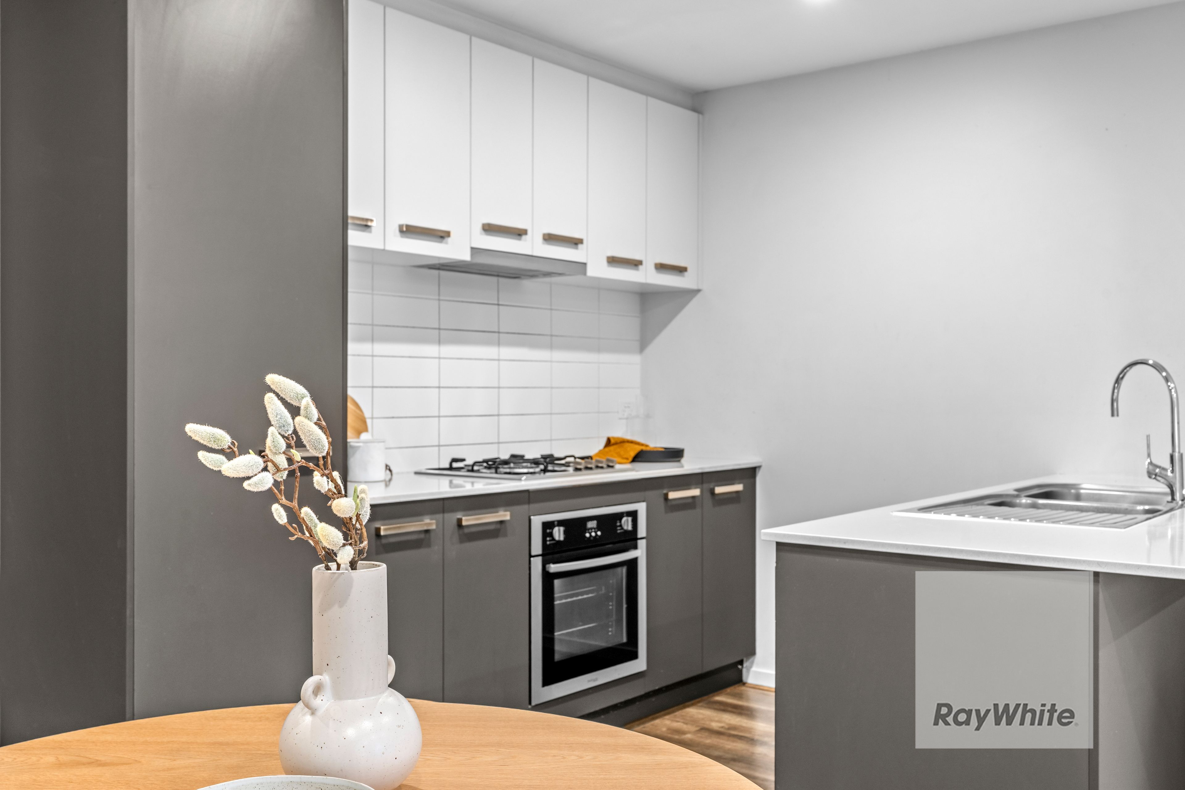 6 Copper Lane, Hadfield, VIC 3046 - Sold Townhouse - Ray White Bundoora