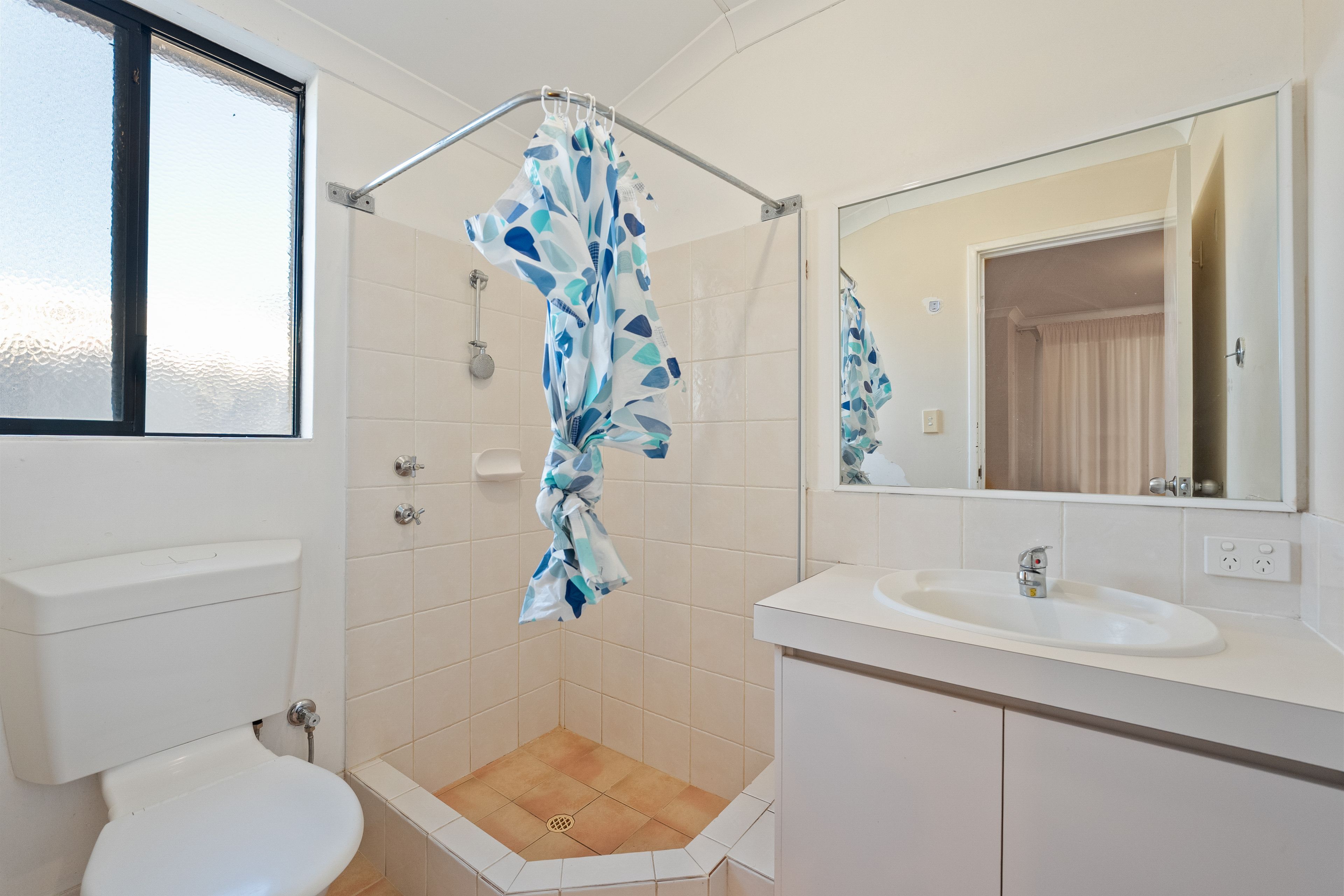 45 Teraglin Way, Warnbro, WA 6169 - House for Sale - Ray White ...