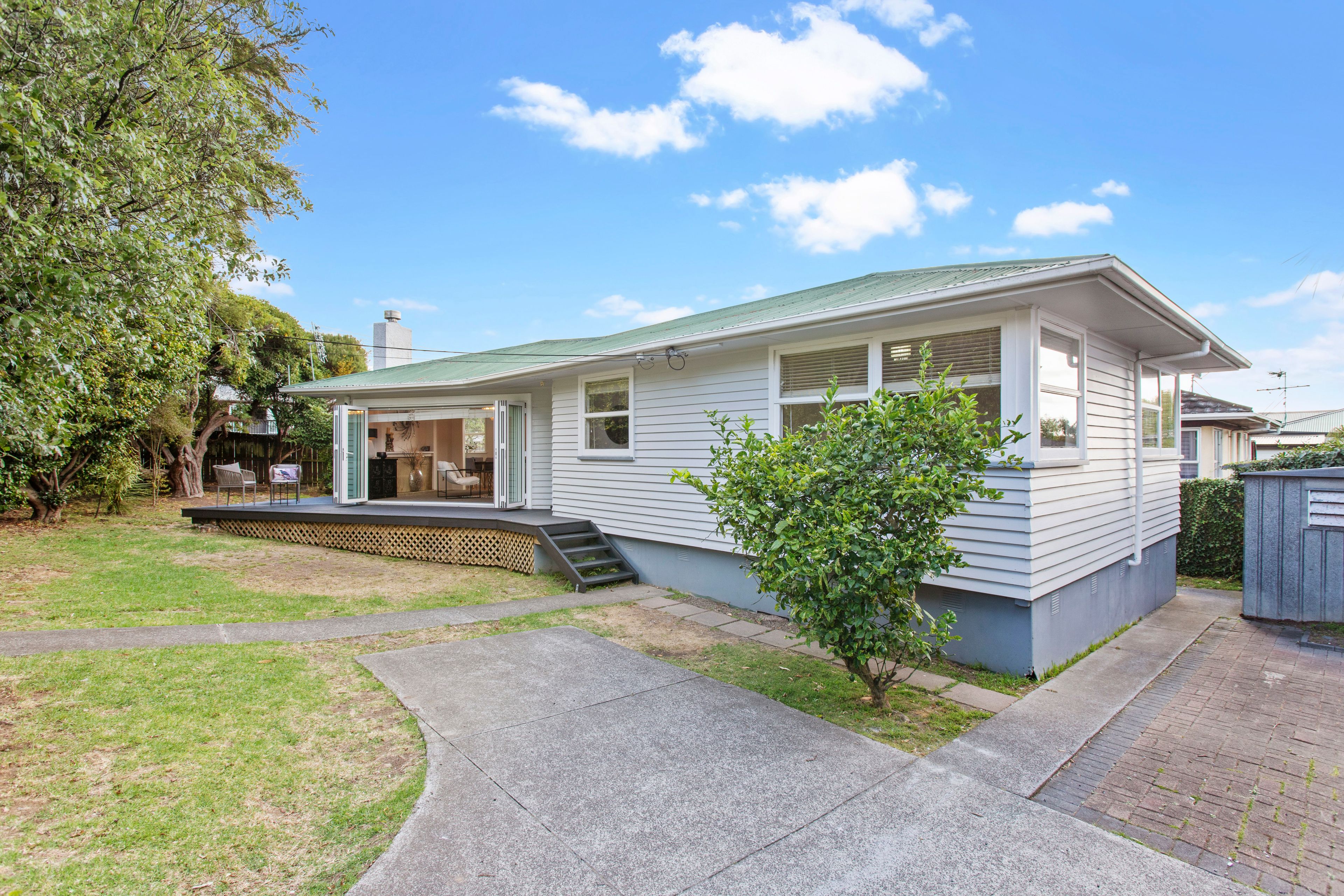 99 Beach Road, Te Atatu Peninsula, – Home For Sale • Ray White New Zealand