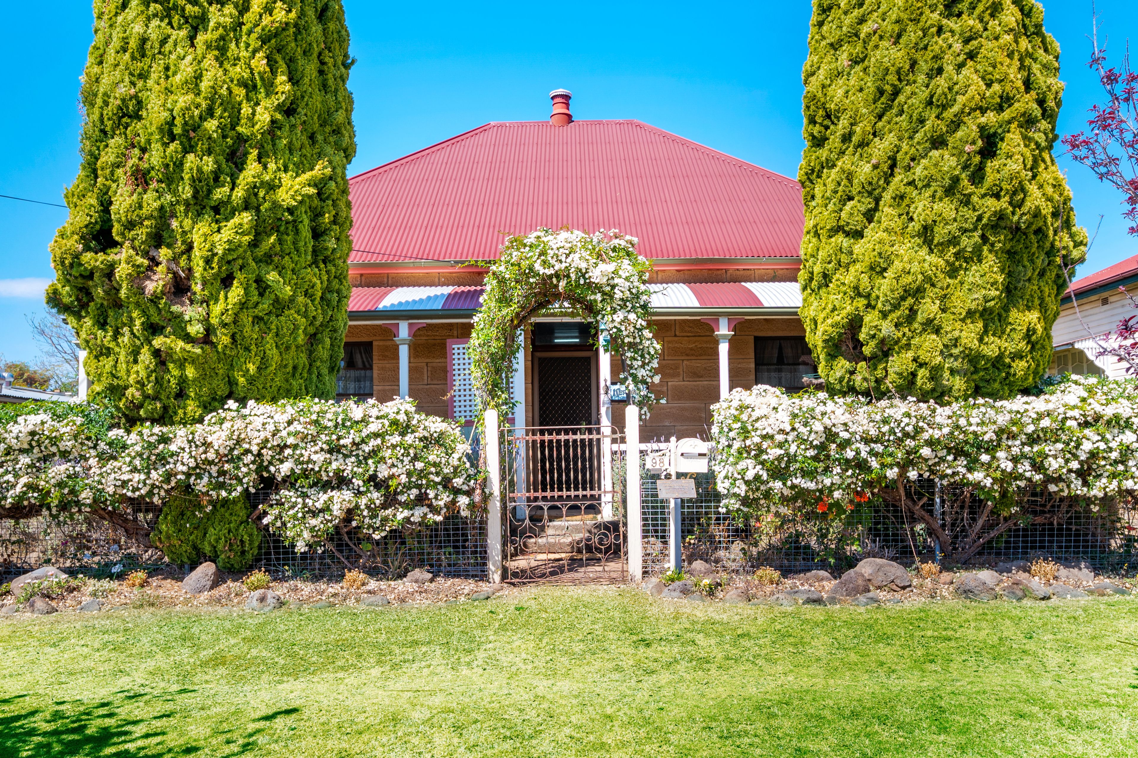 Ray White Rural Warwick