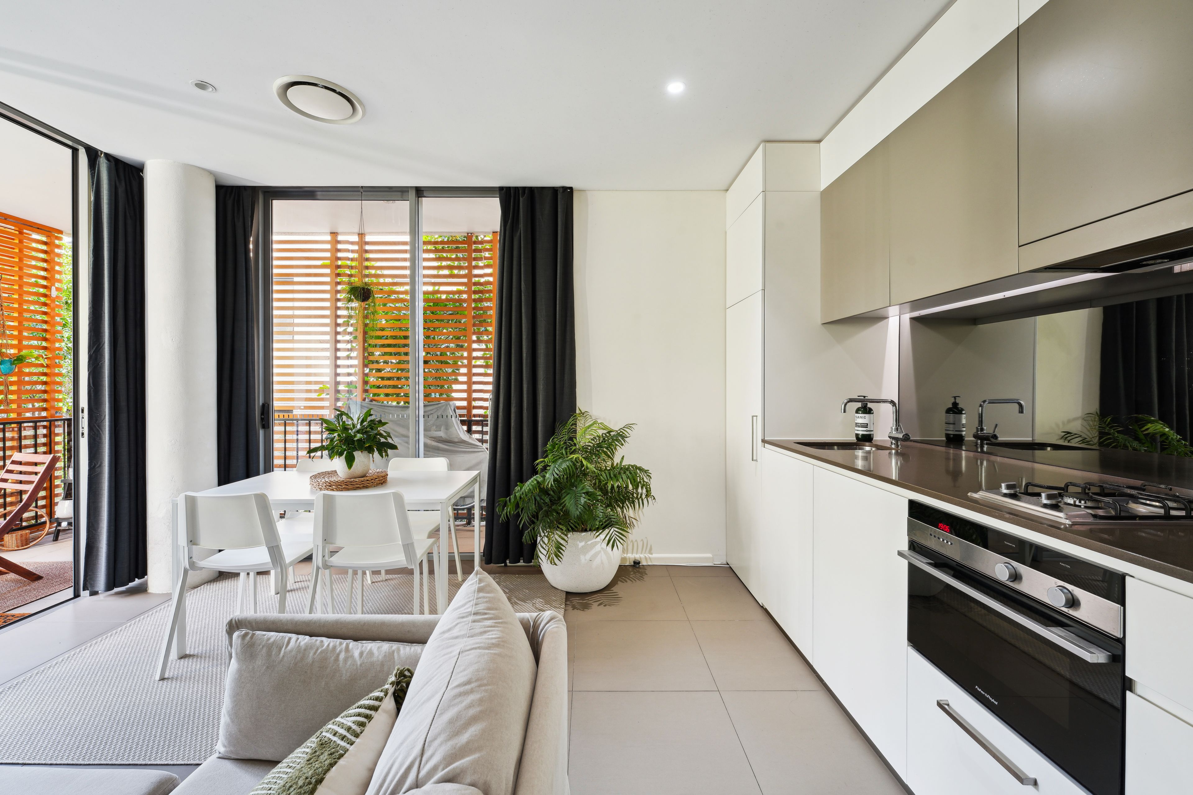 112/9-15 Ascot Street, Kensington, NSW 2033 - Leased Apartment - Ray ...