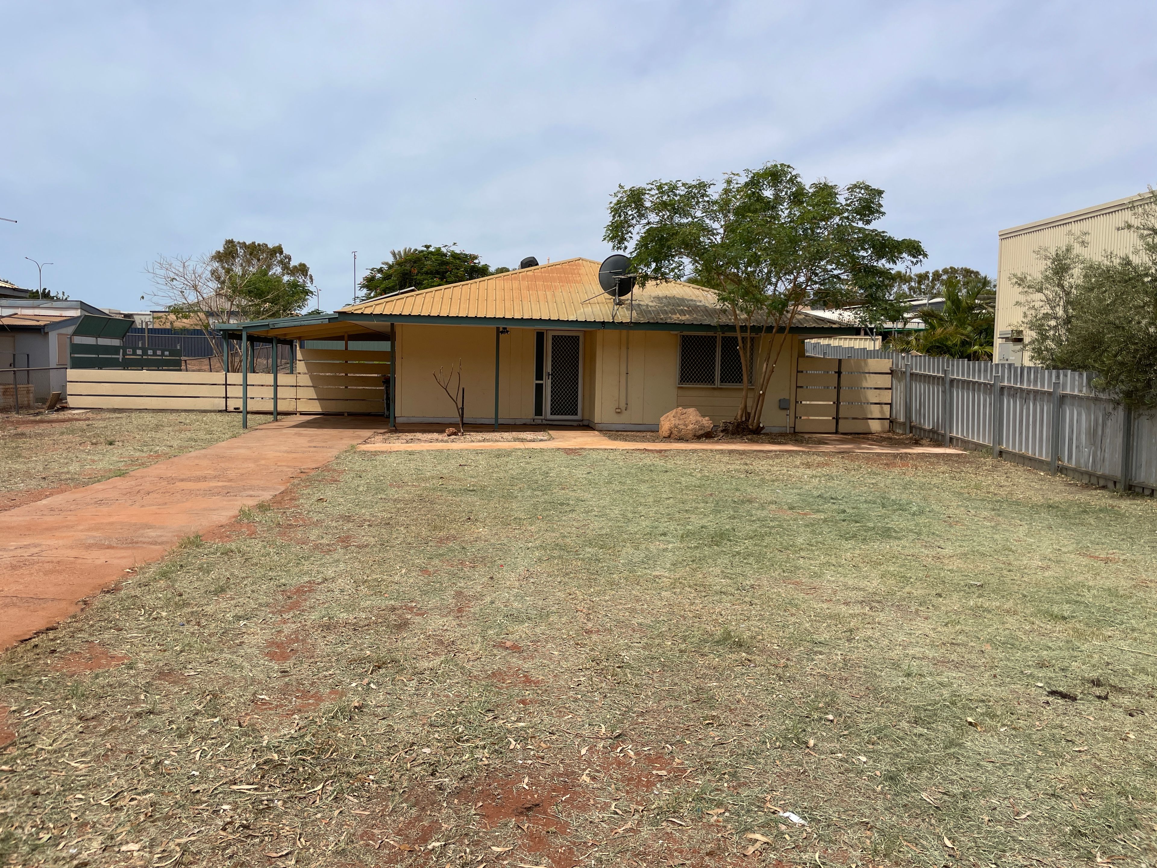 Ray White Exmouth