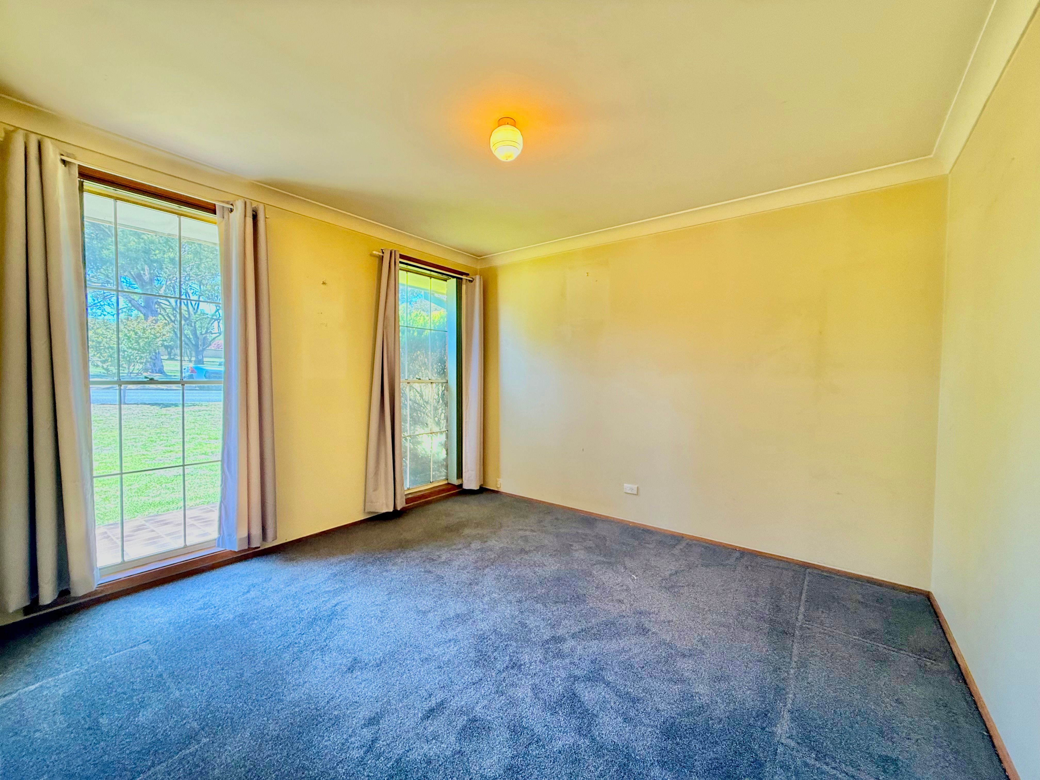 93 Thornhill Street, Young, NSW 2594 - House for Sale - Ray White Young ...