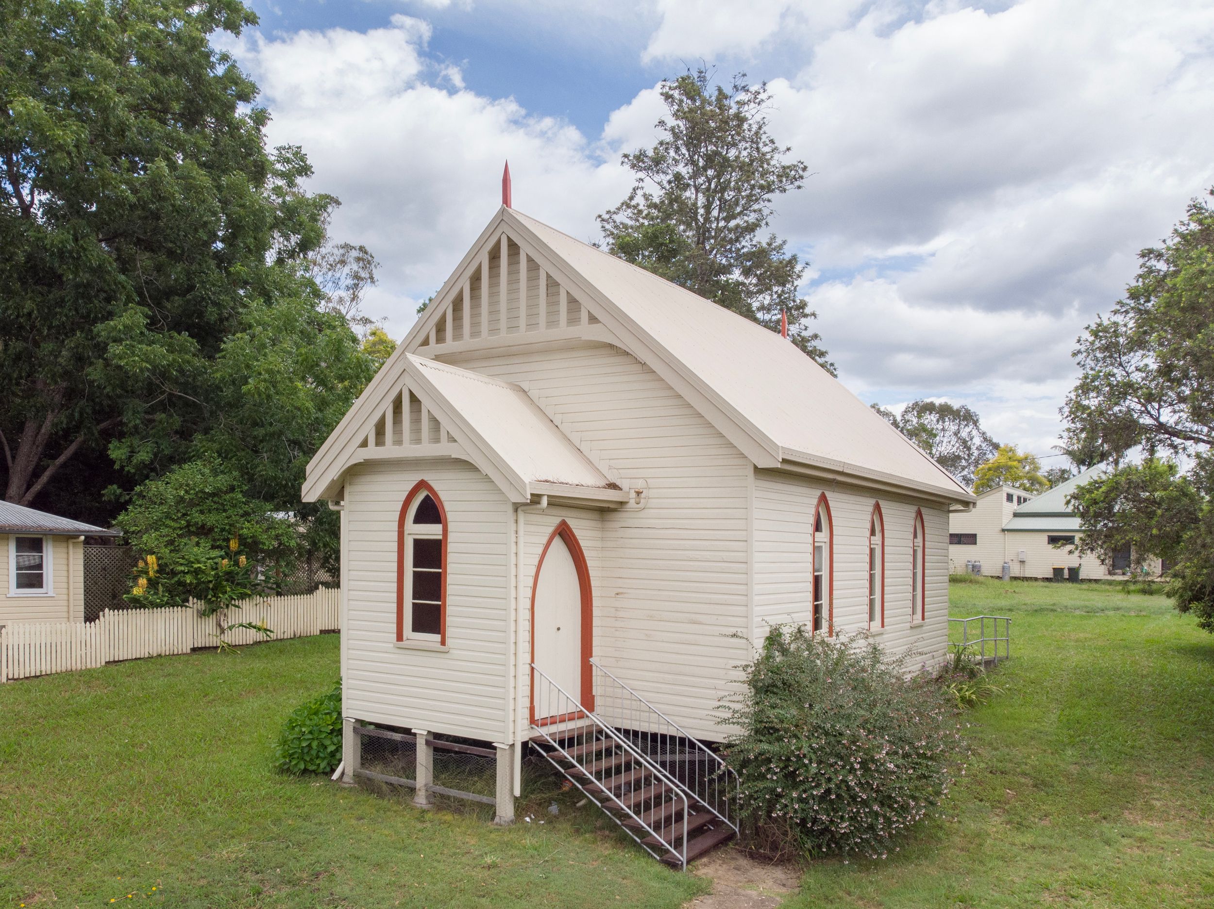 Ray White Lismore