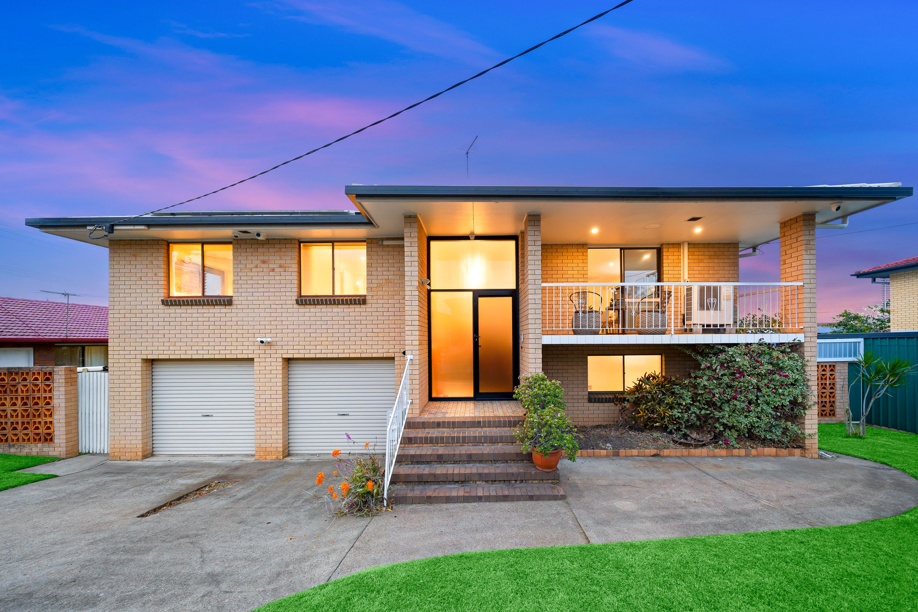 Ray White Logan City