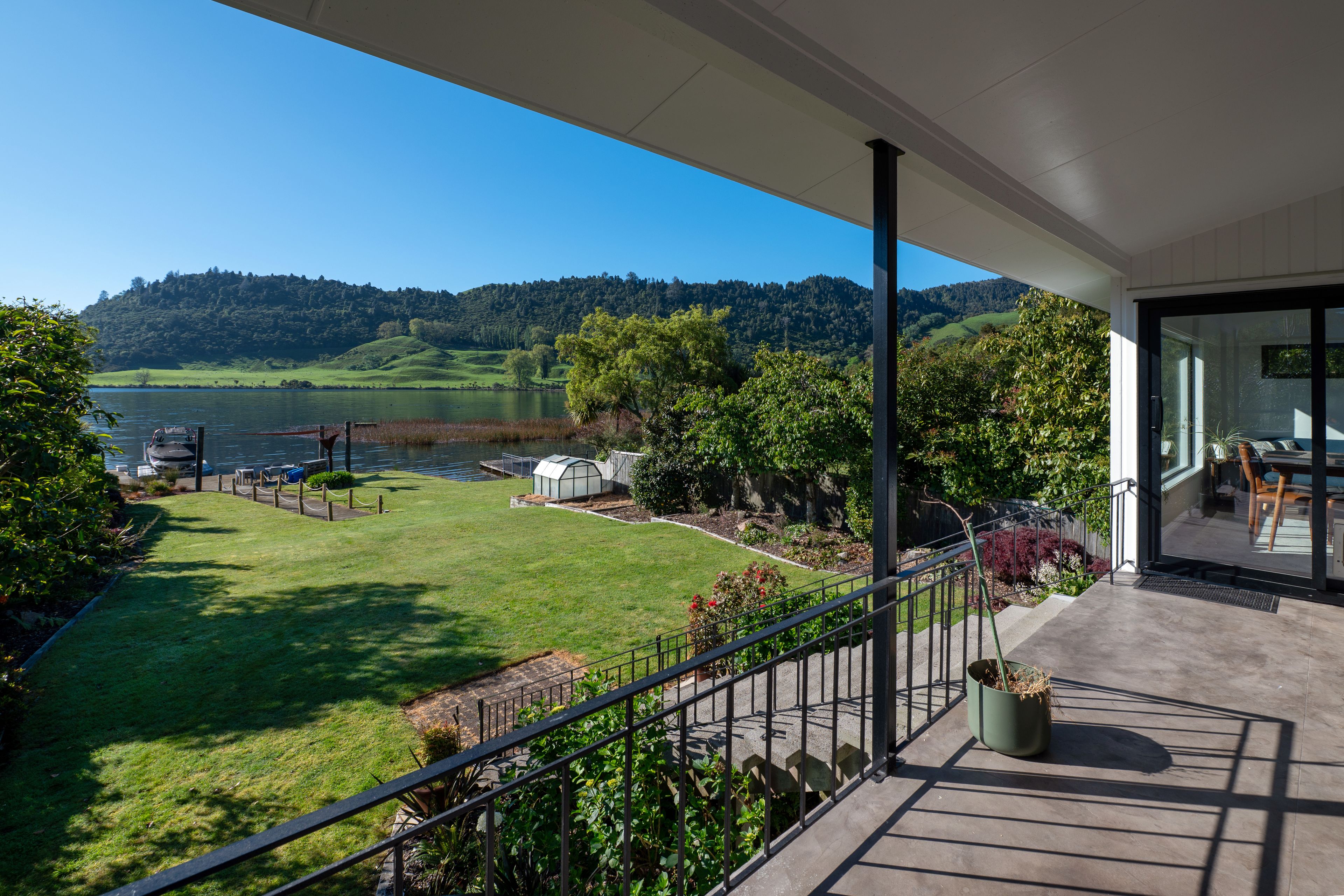 65 Acacia Road, Lake Okareka, Rotorua District 3076 - Sold House - Ray ...