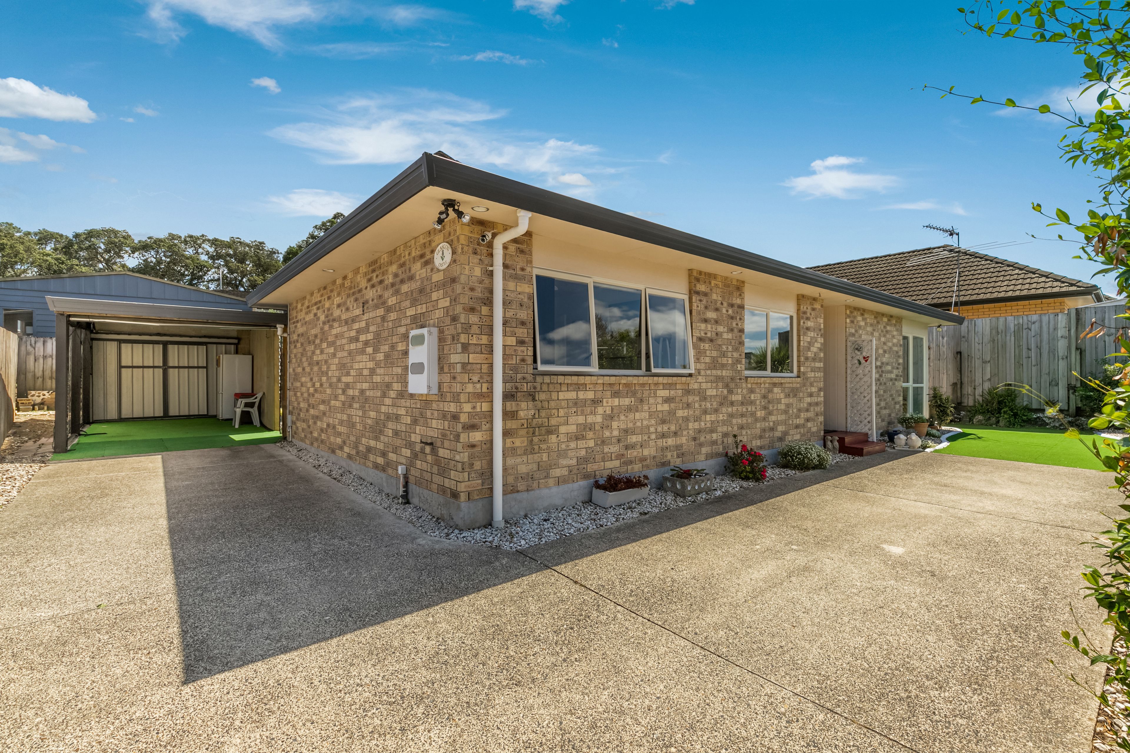 2/39 Lisa Rise, Half Moon Bay, Manukau City 2012 - Sold House - Ray ...