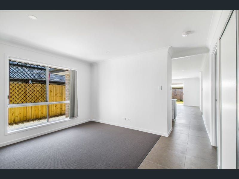 32 Rohl Road, Walloon, QLD 4306 - Leased House - Ray White Forest Lake QLD