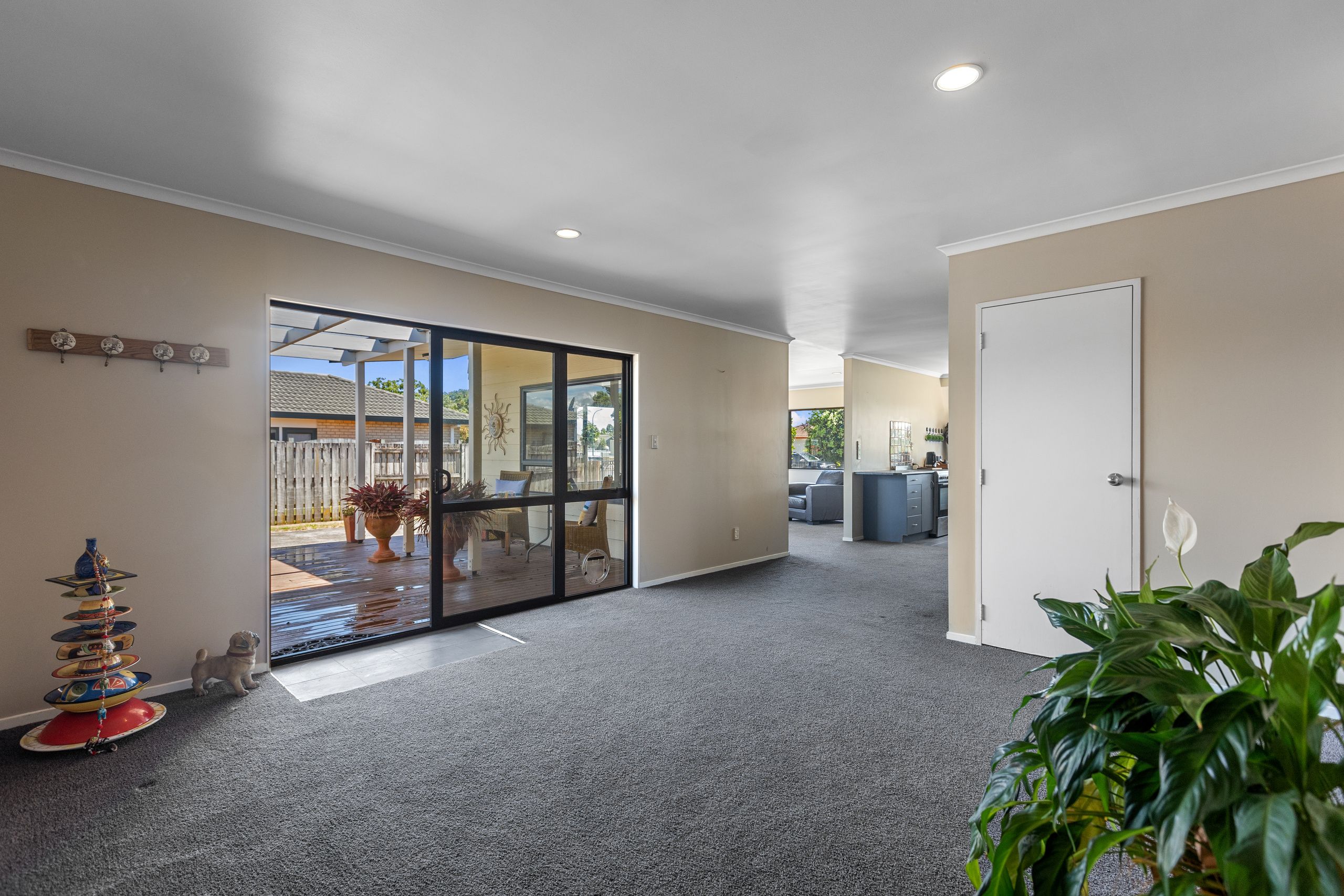 684 Gloucester Road, Papamoa Beach, Tauranga City 3118 - House for Sale ...