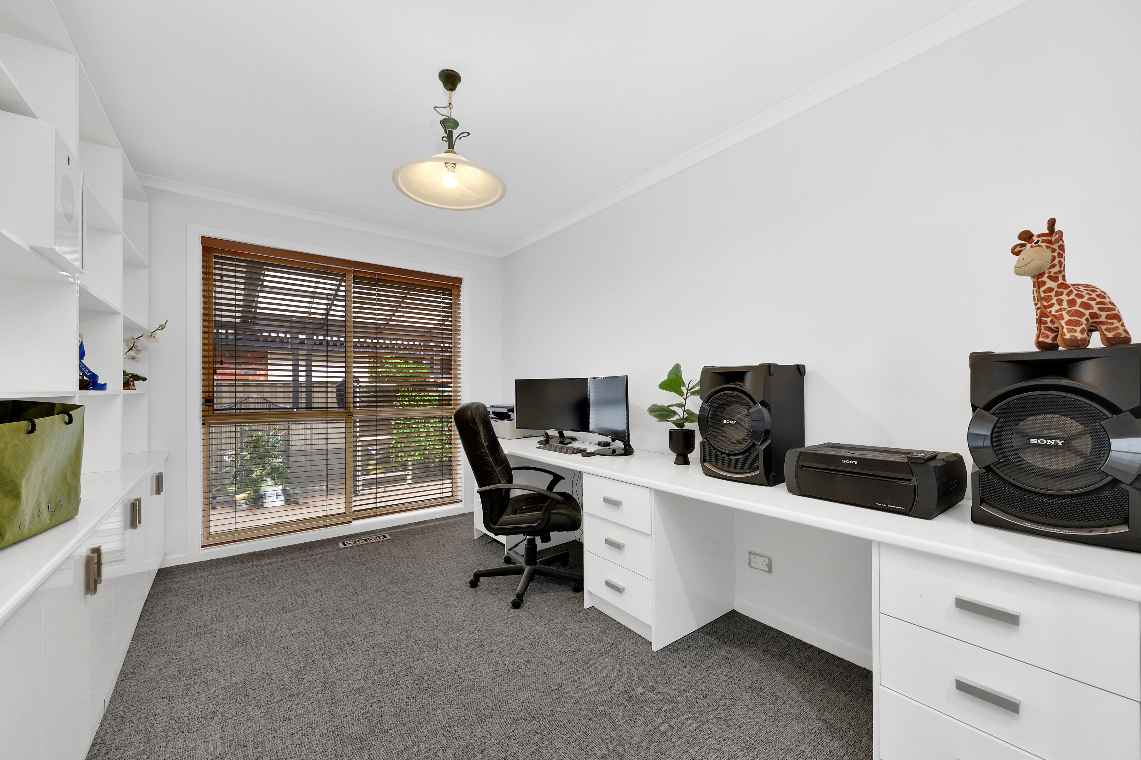 72 Woolnough Drive, Mill Park, VIC 3082 - Sold House - Ray White Mill Park