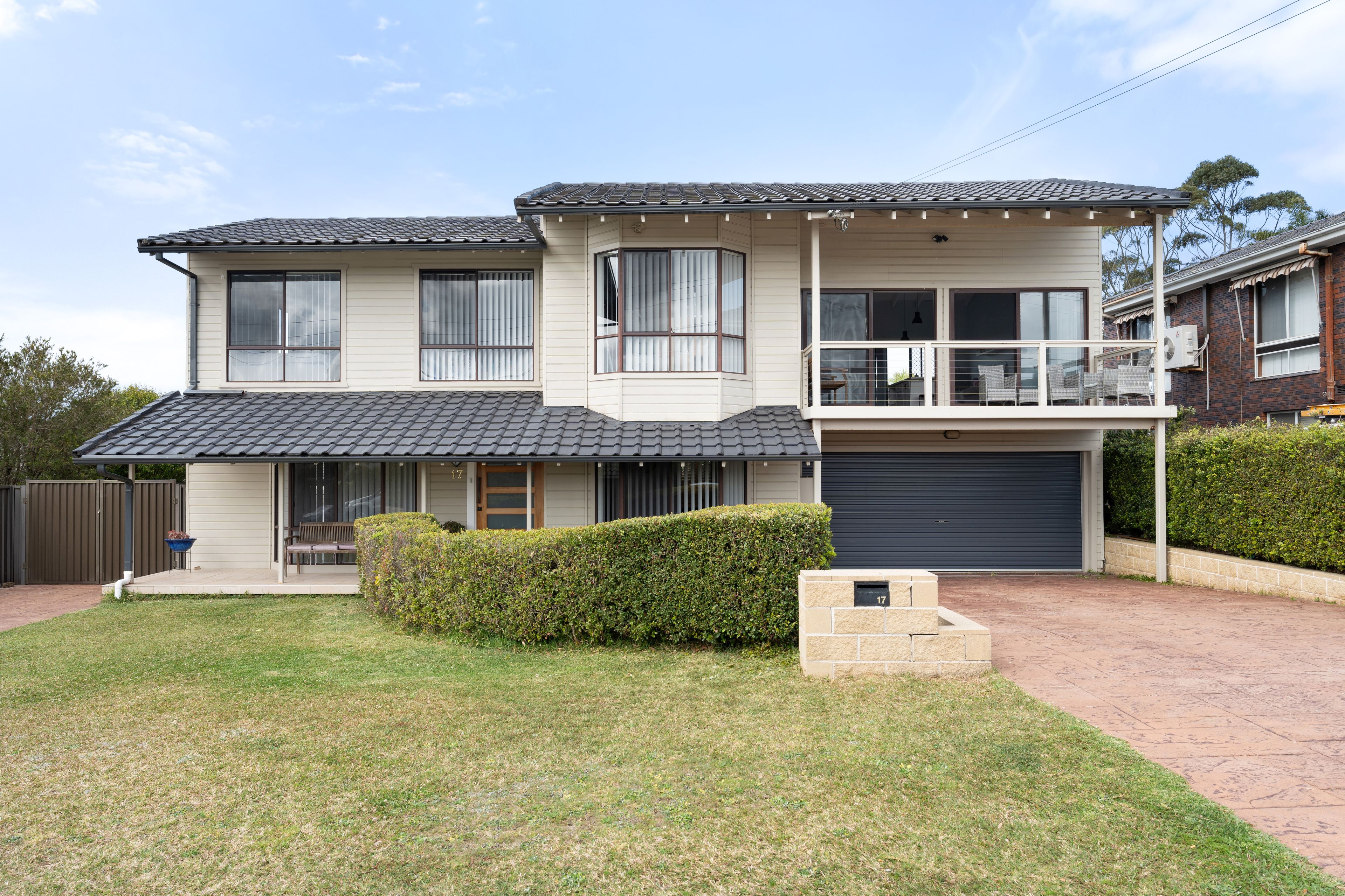17 Laurina Avenue, Helensburgh, NSW 2508 - Sold House - Ray White ...