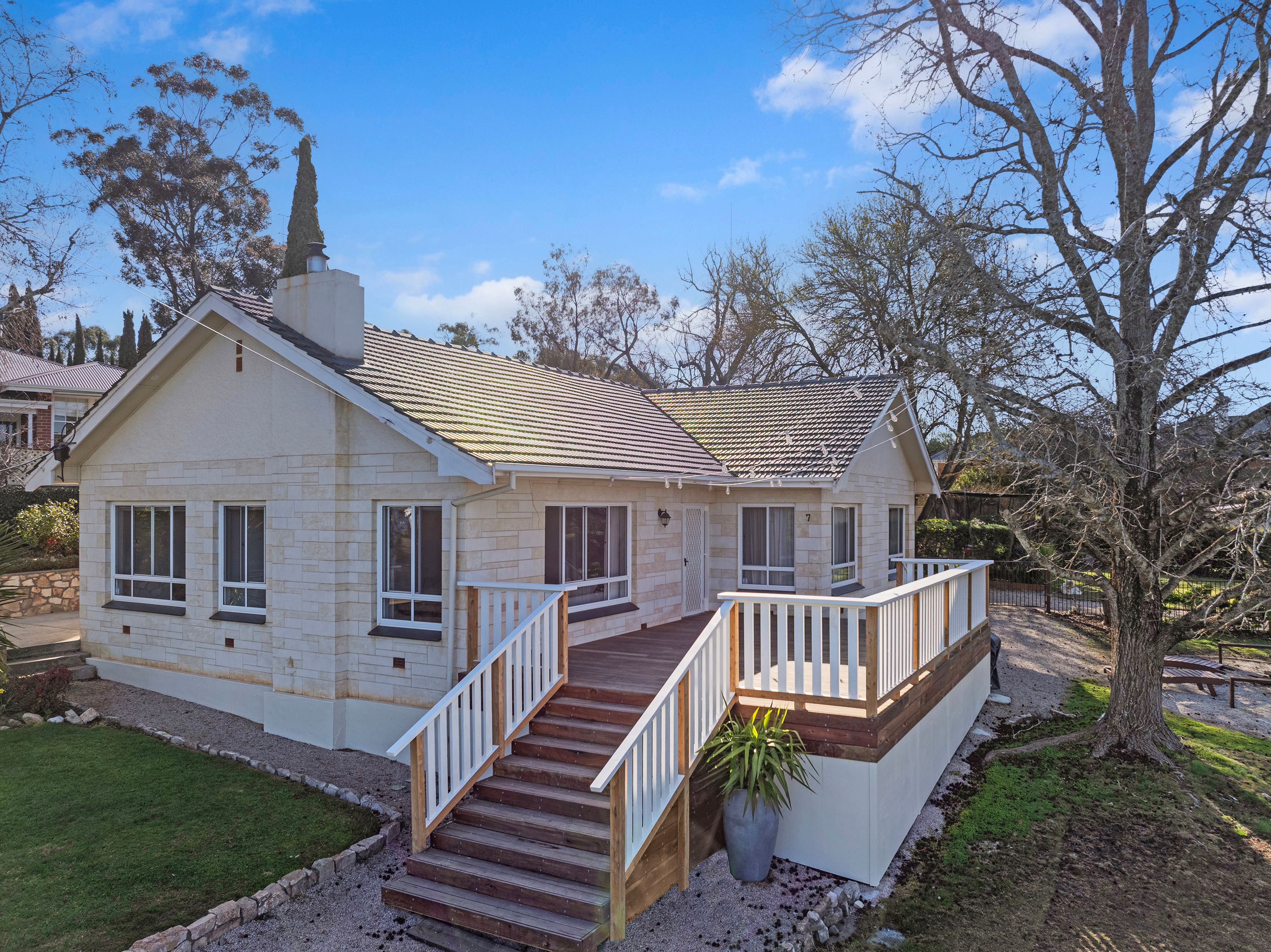 Ray White Clare Valley