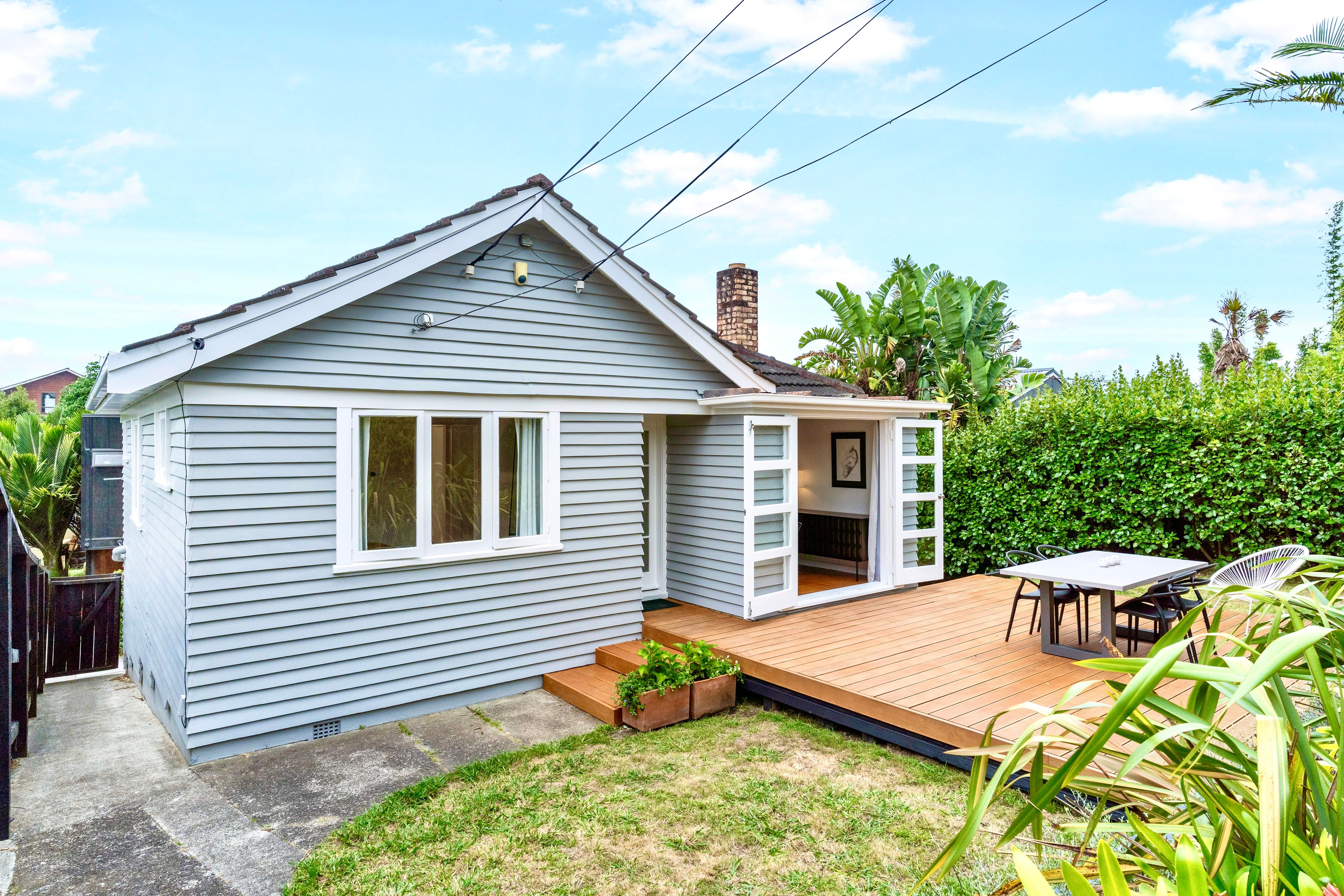 72A Oakley Avenue, Waterview, Auckland City 1026 - Sold House - Ray ...