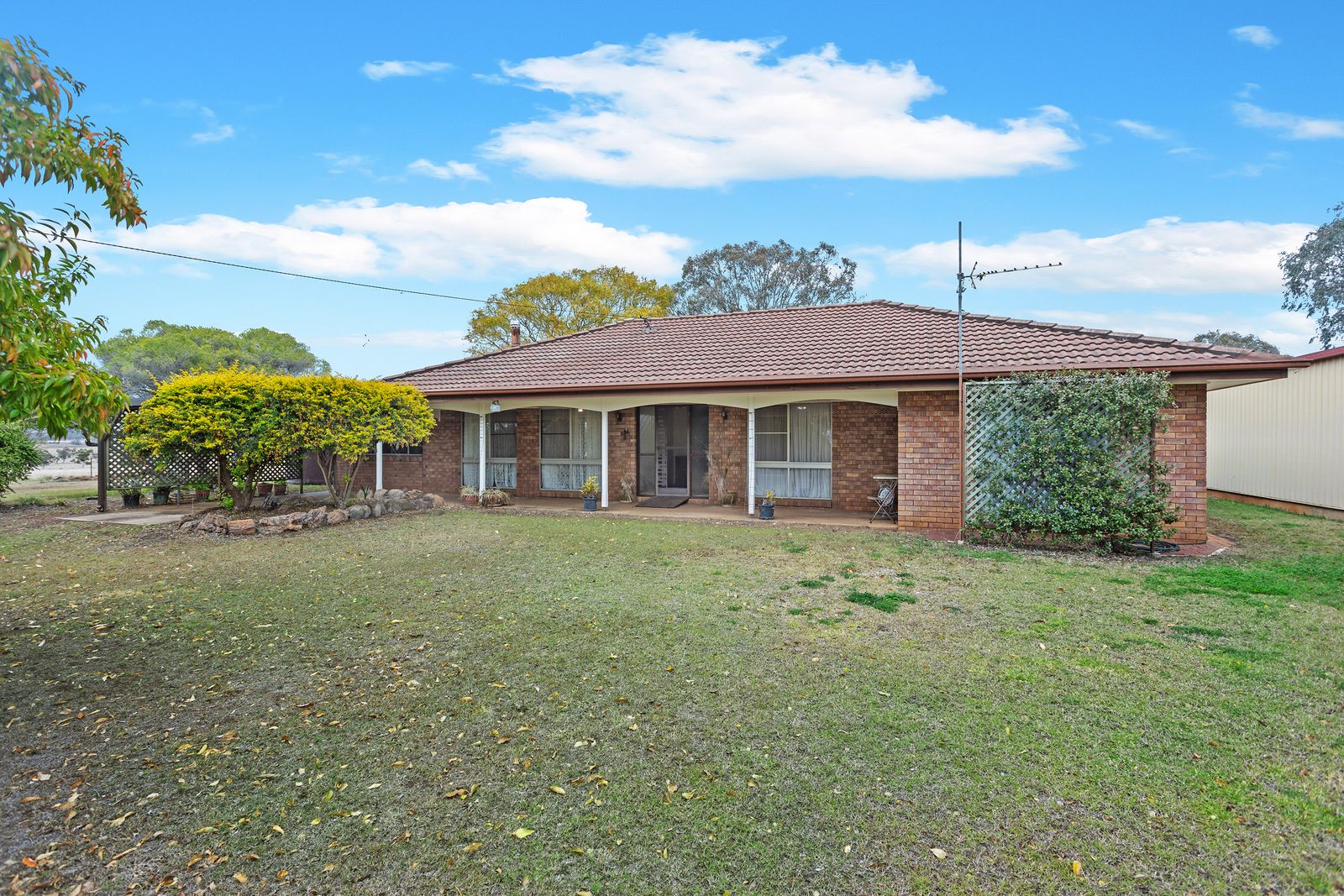 Ray White Rural & Livestock • 380 Croxley Road, Biddeston, QLD – Rural