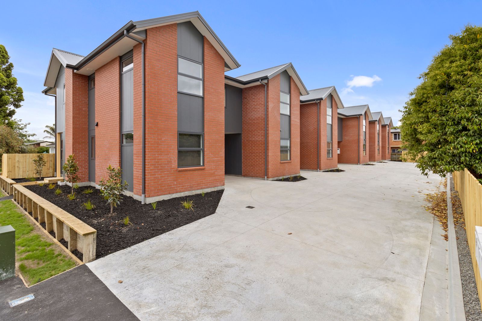 Rm E/5/5 Ford Street, Hamilton East, Hamilton City 3216 - Leased Studio ...