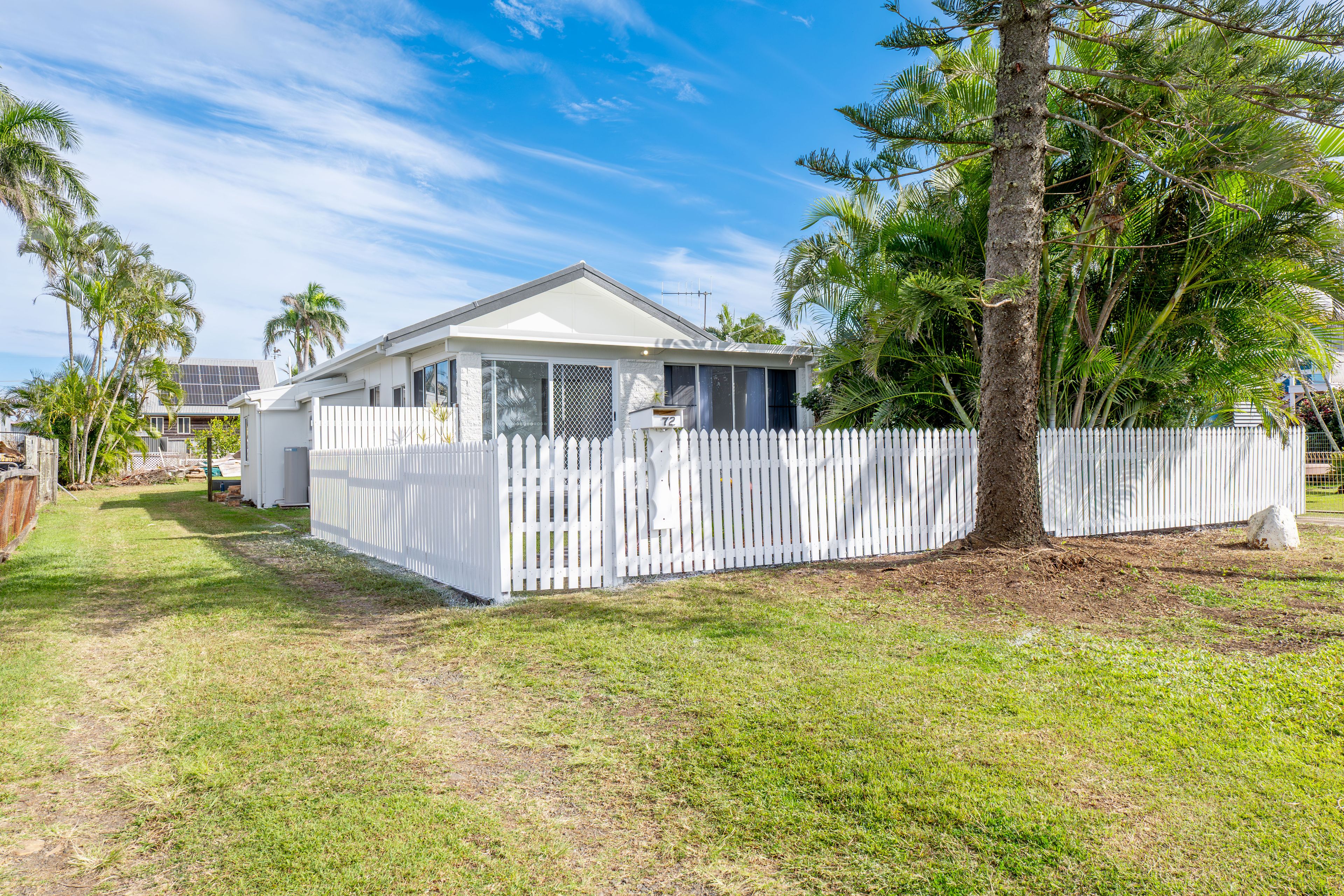 72 Bathurst Street, Elliott Heads, QLD 4670 - Leased House - Ray White ...