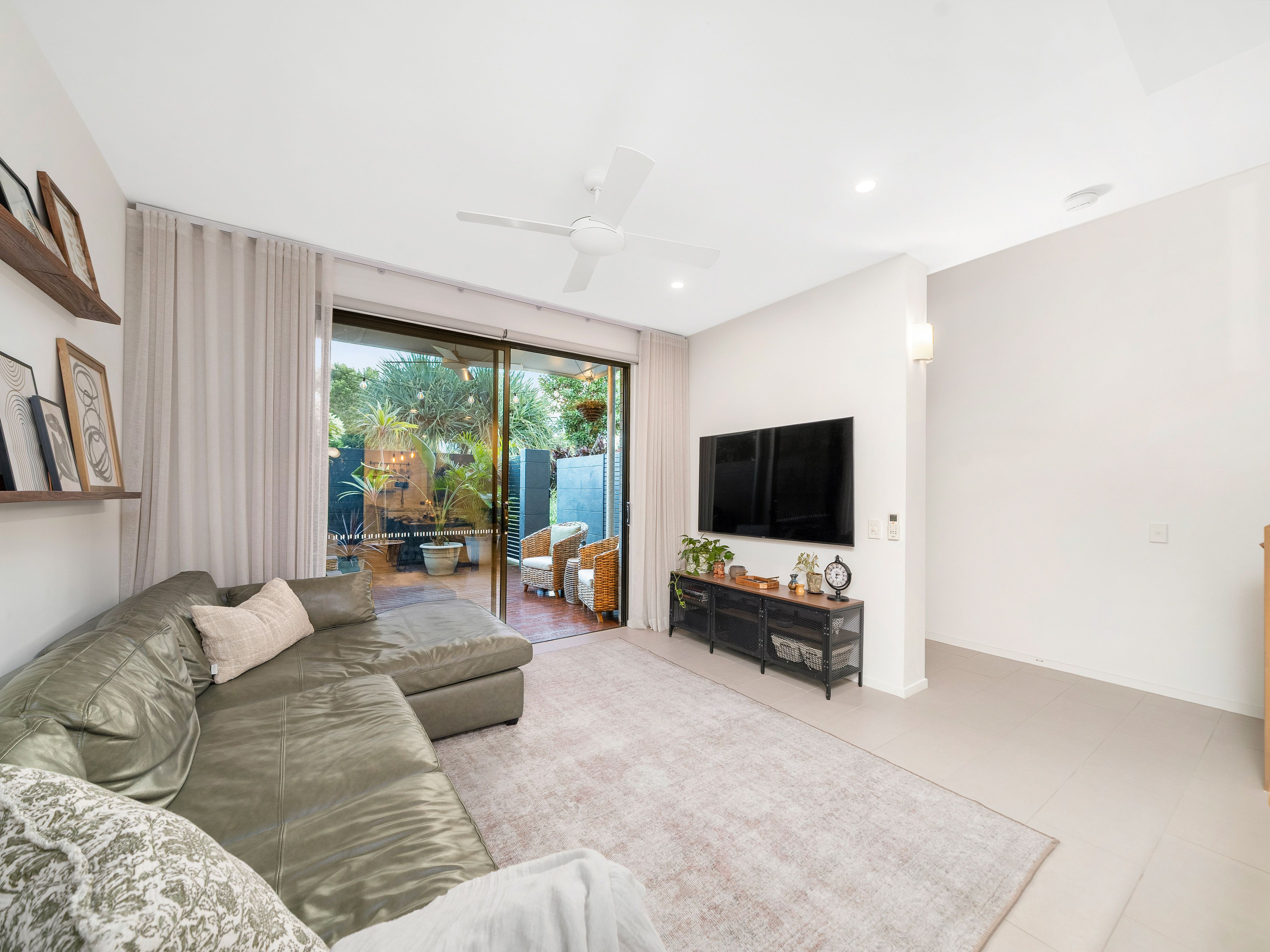 92/24 The Corso, North Lakes, QLD 4509 - Townhouse for Sale - Ray White ...