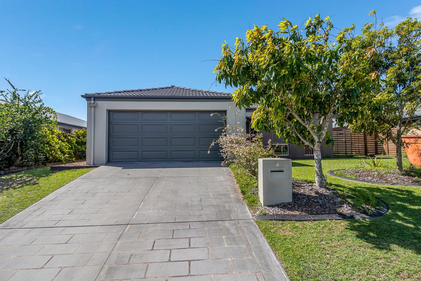 4 Captain Cook Street, Urraween, QLD 4655 - Leased House - Ray White ...