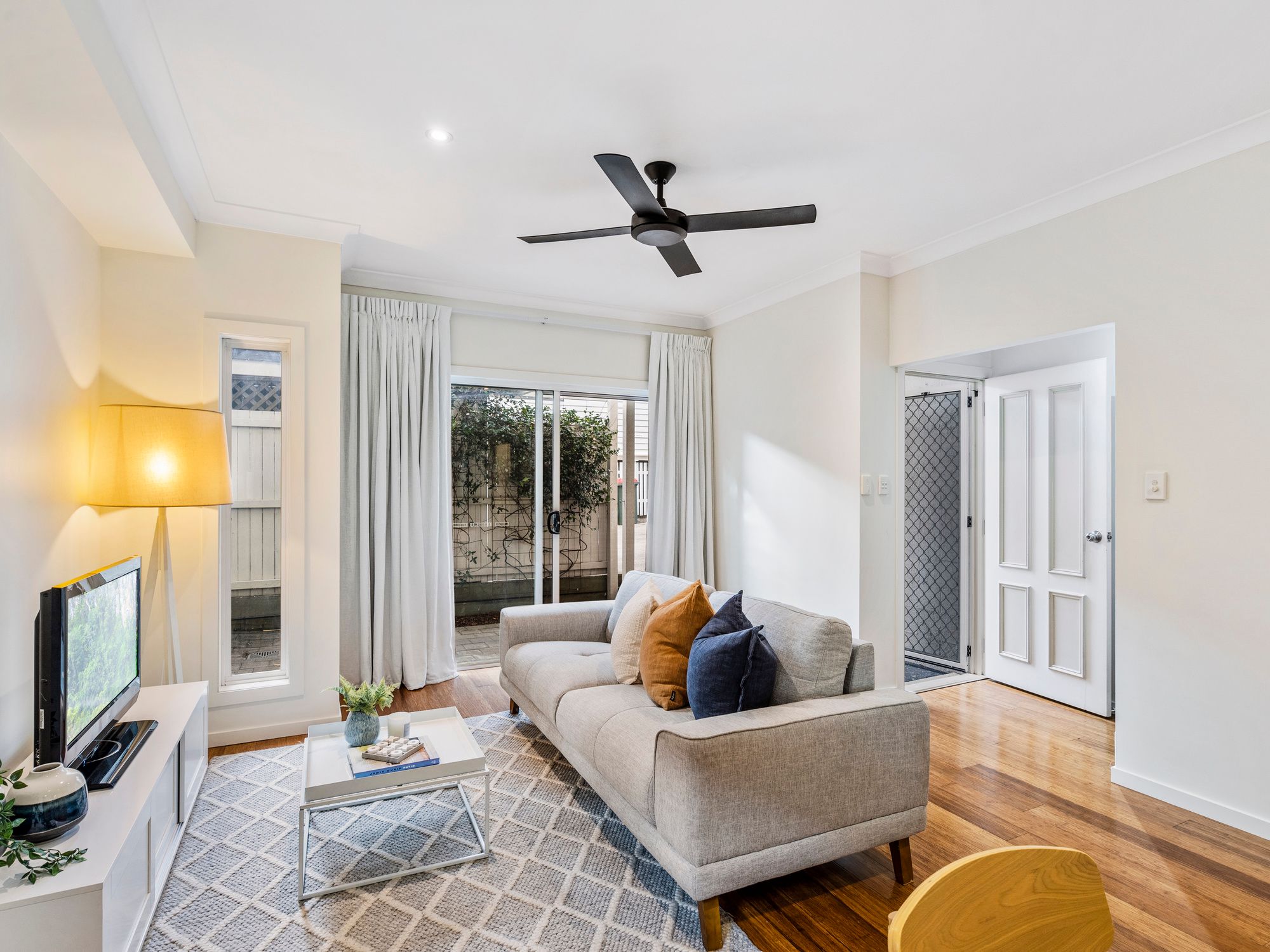 2/20 Venner Road, Annerley, QLD 4103 - Sold Townhouse - Ray White Annerley