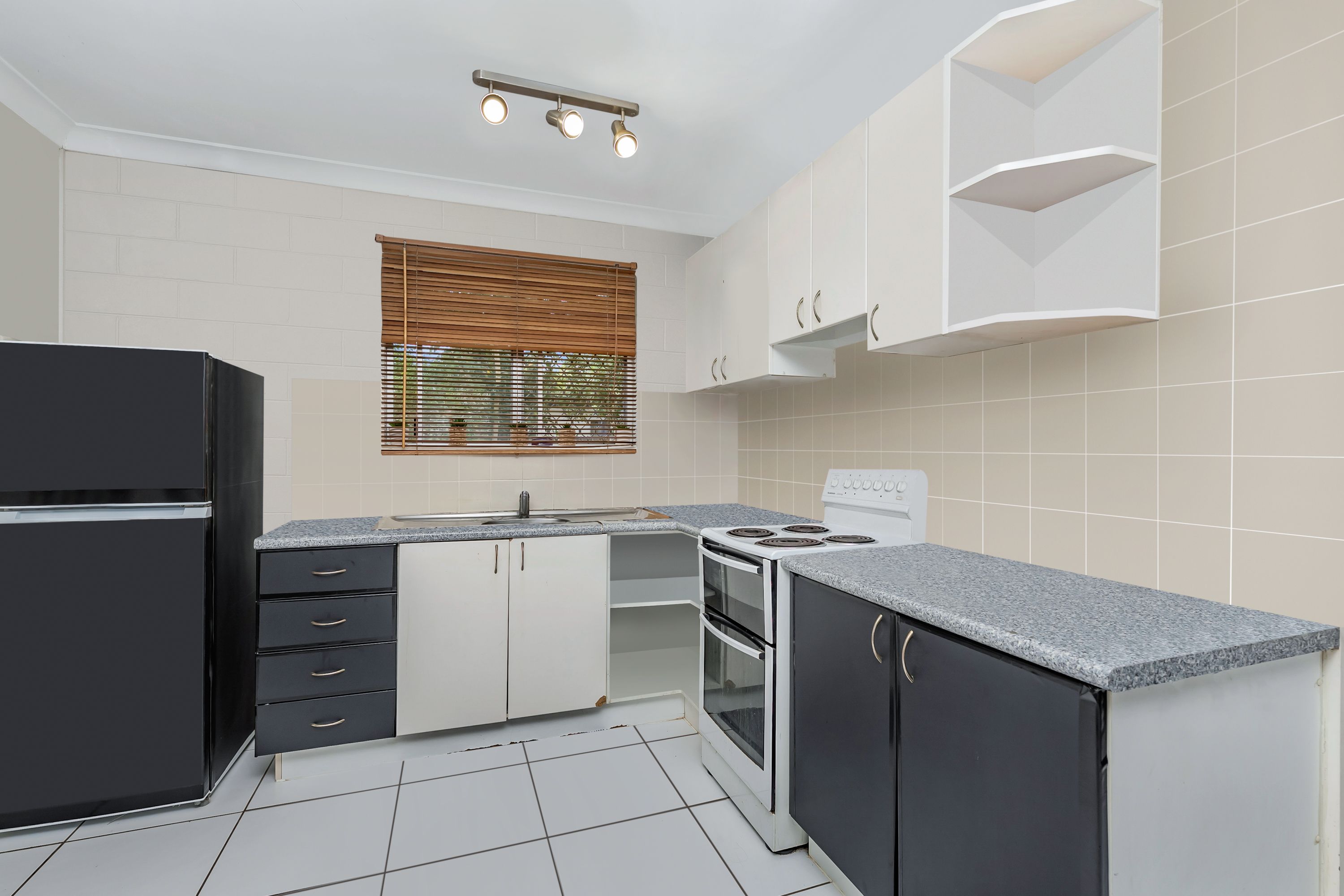 2 Boyes Court, Heatley, QLD 4814 - Sold DuplexSemi-detached - Ray White ...