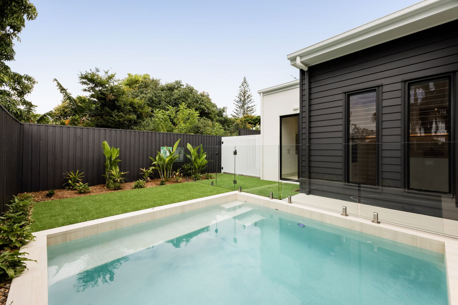 1/4 Water Street, Buderim, QLD 4556 - DuplexSemi-detached for Sale ...