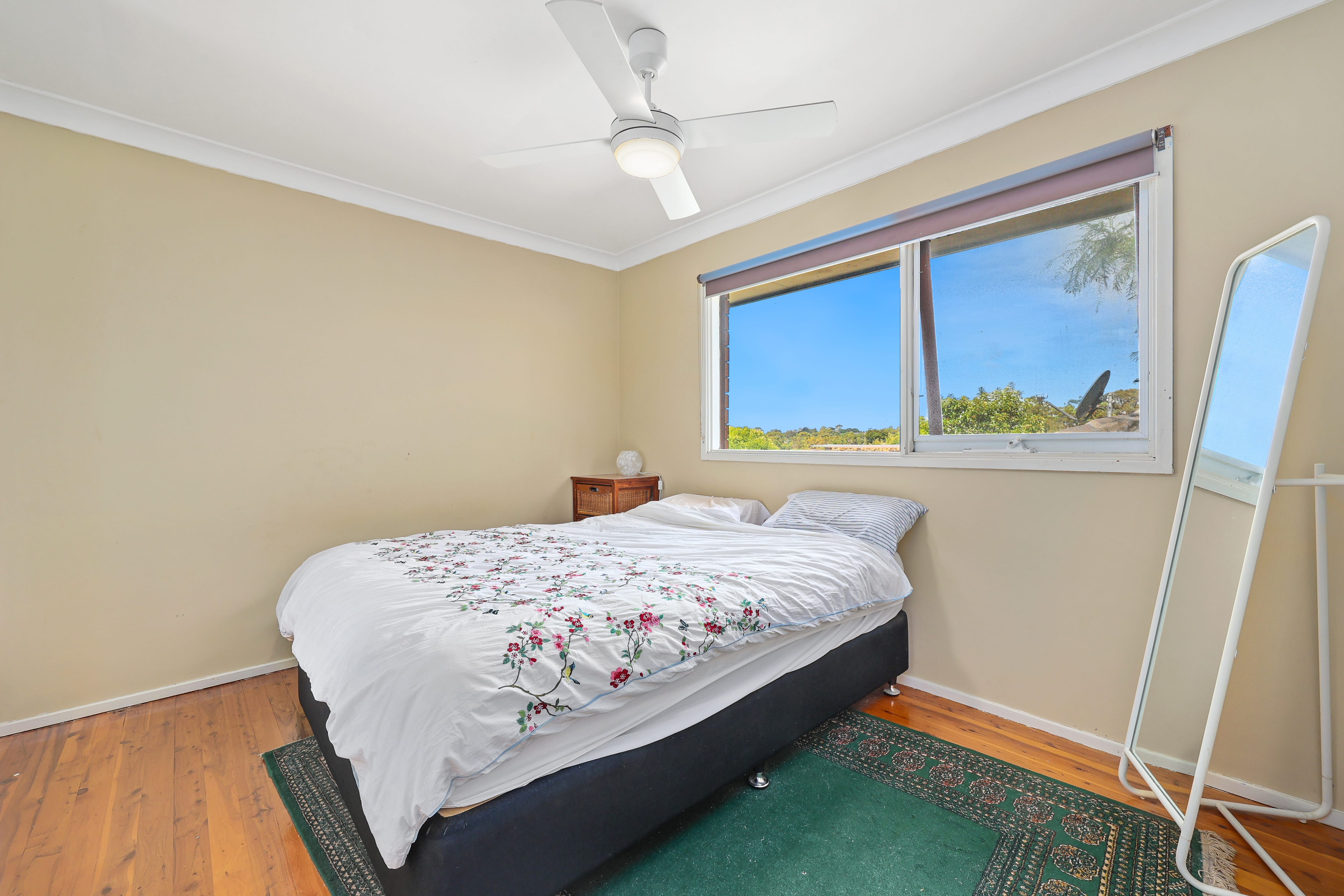 4 yulunga Place, Bradbury, NSW 2560 - Sold House - Ray White Macarthur ...