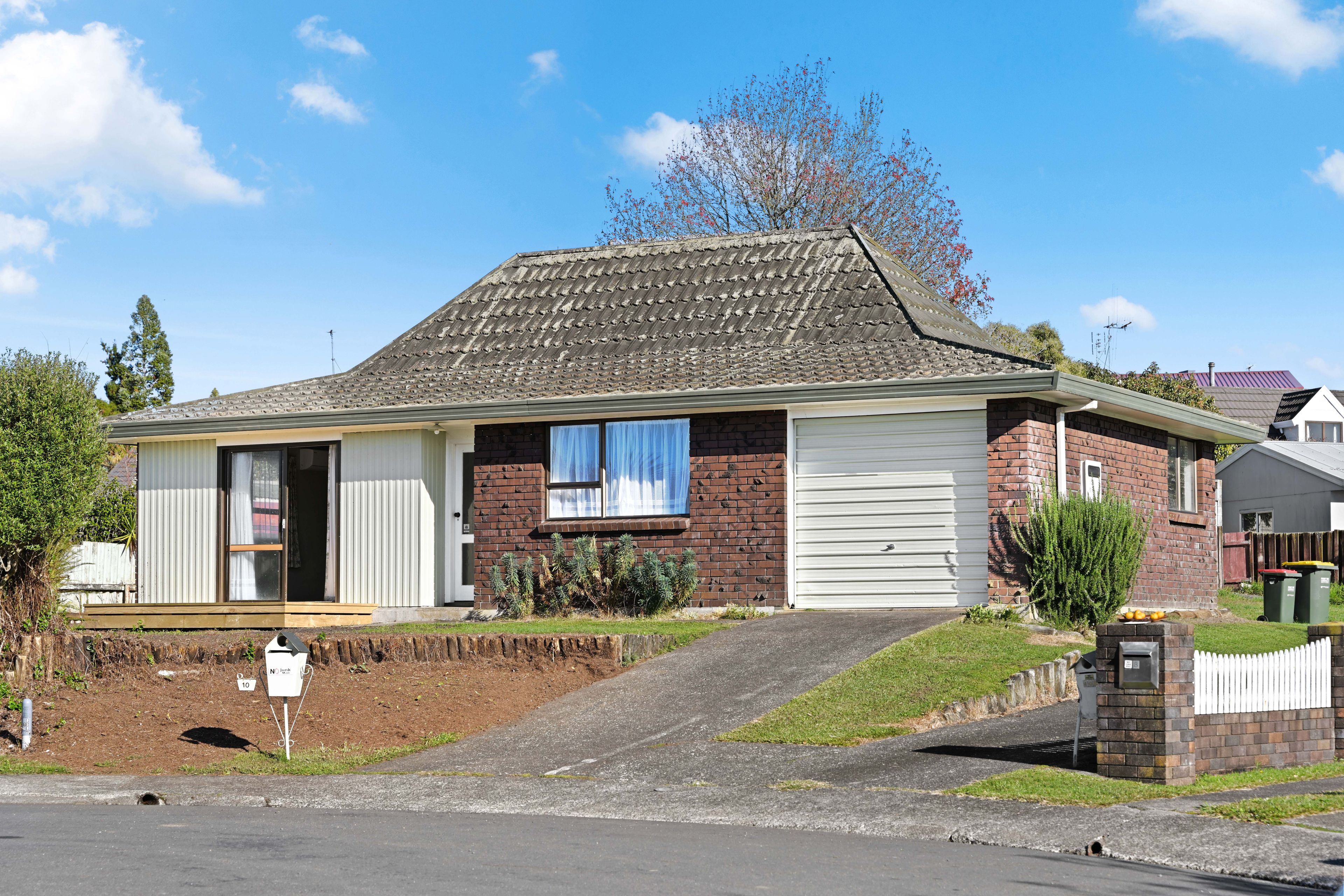 Ray White Hamilton Property Management