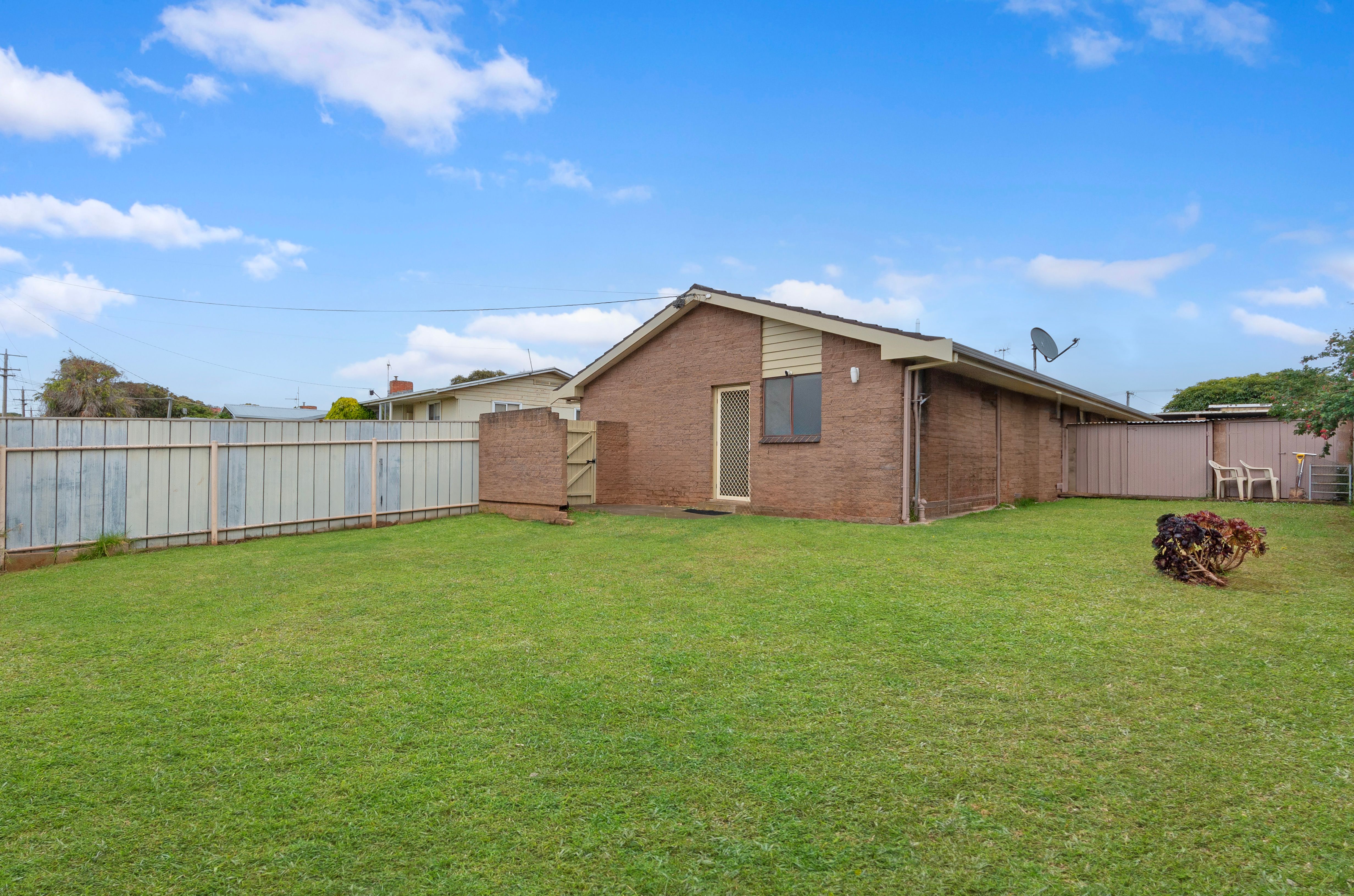 1 & 2, 73 Ardlie Street, Warrnambool, VIC 3280 - Sold House - Ray White ...